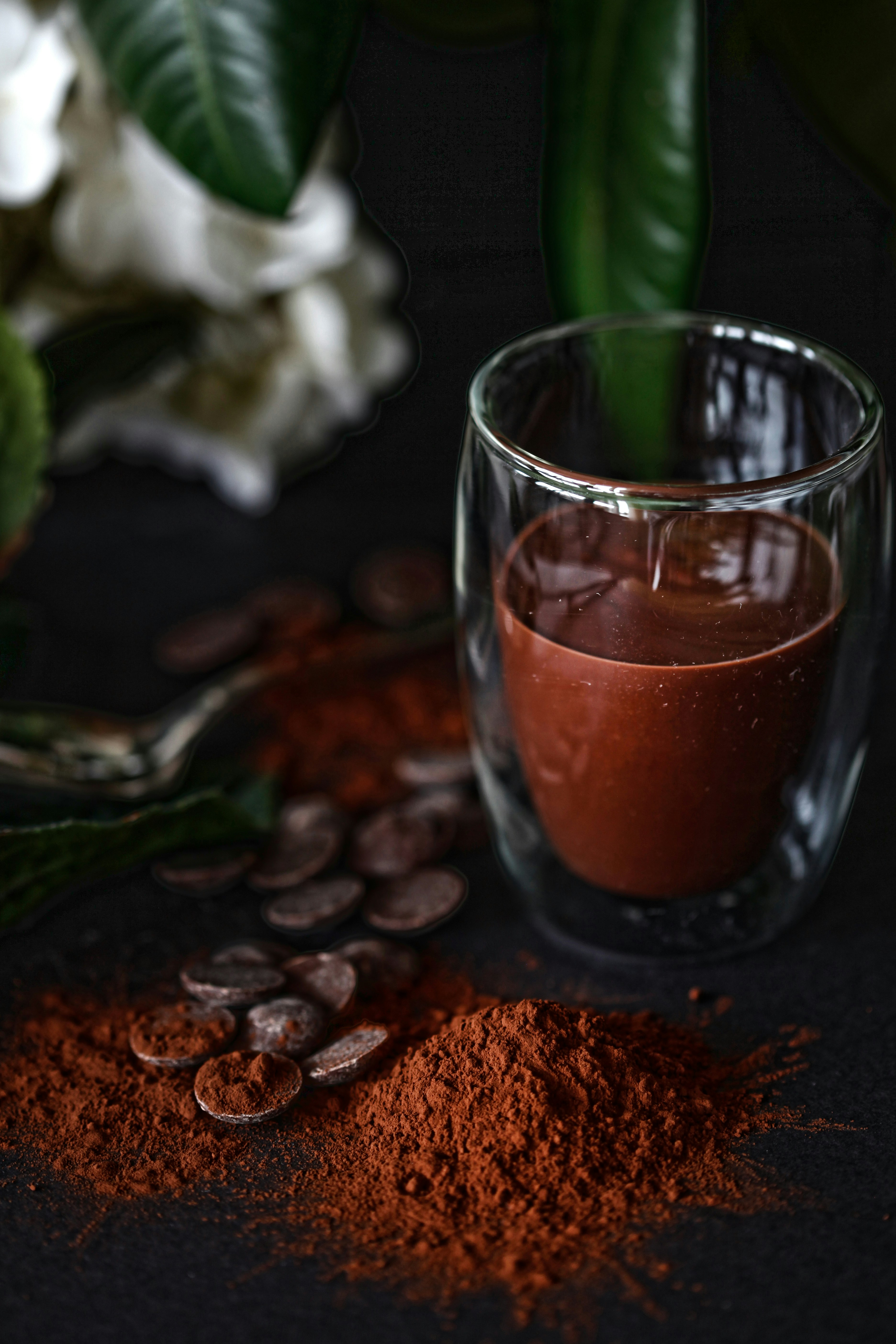 Unlit candle inside clear glass holder photo – Free Glass Image on Unsplash