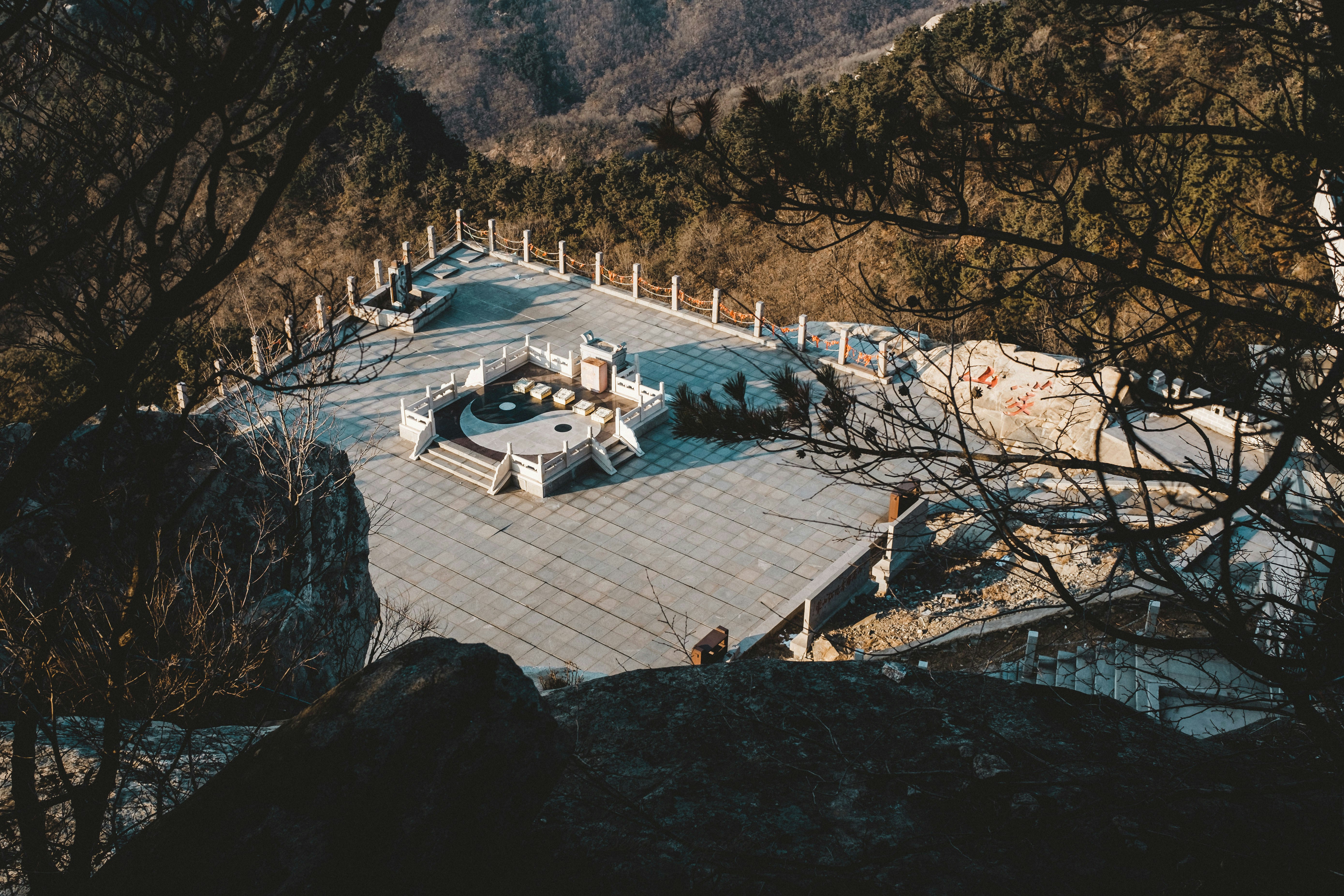 Concrete building on high ground photo – Free Nature Image on Unsplash