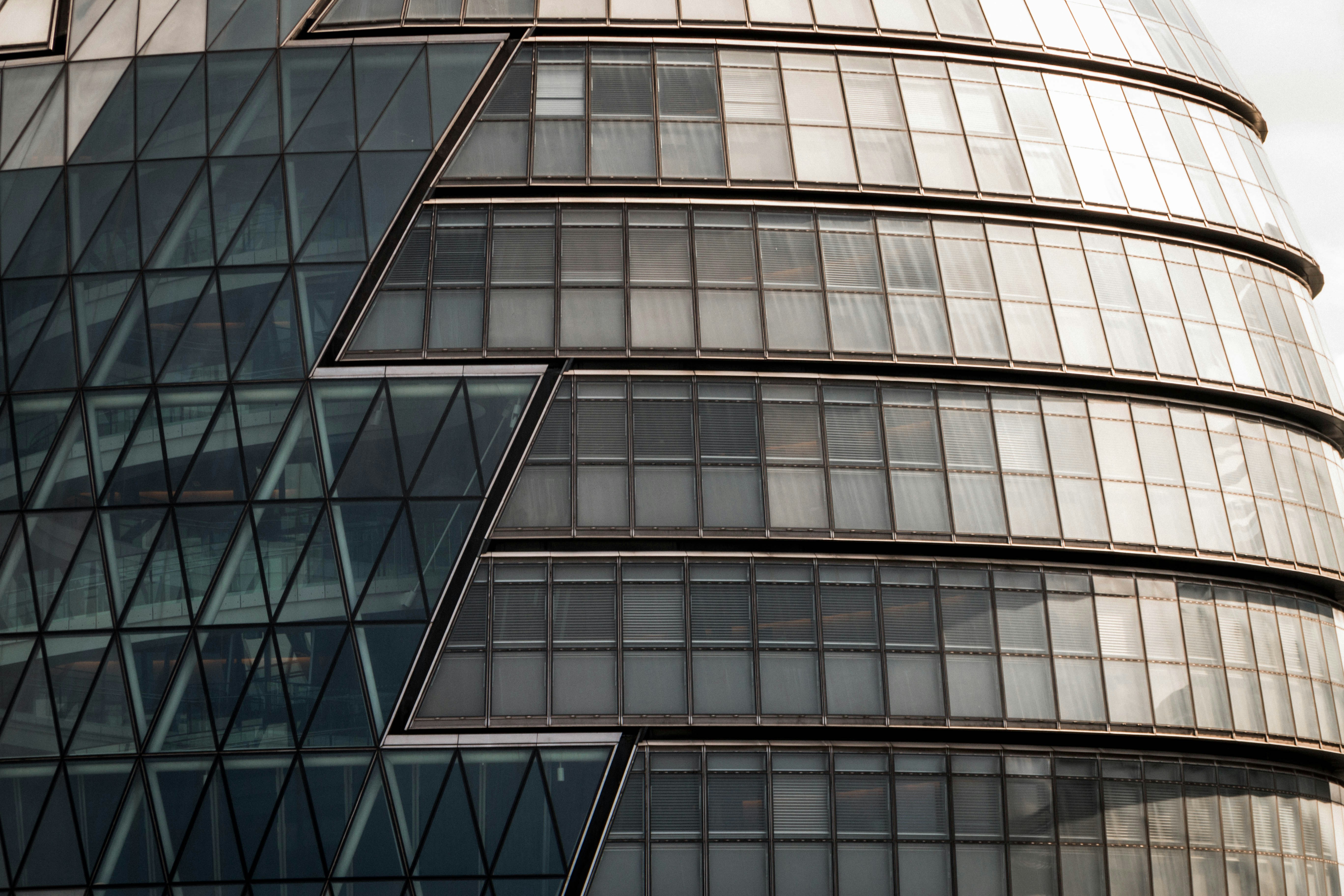 St. Mary Axe building photo – Free Building Image on Unsplash