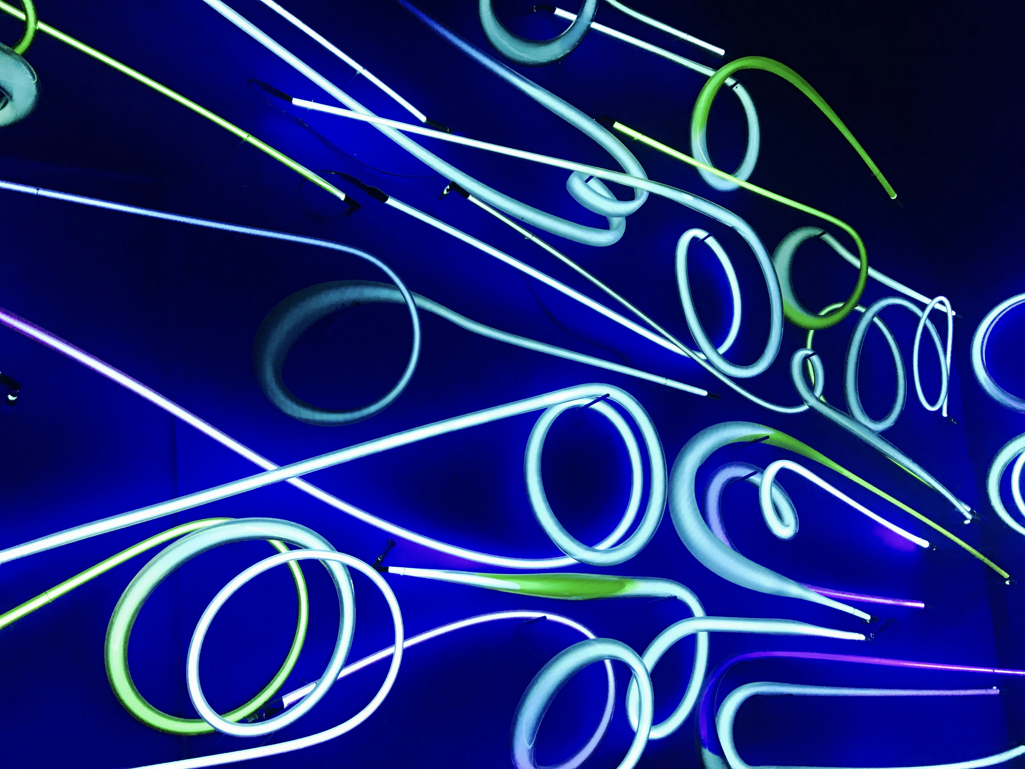 Green and blue LED lights illustration photo – Free Light Image on Unsplash