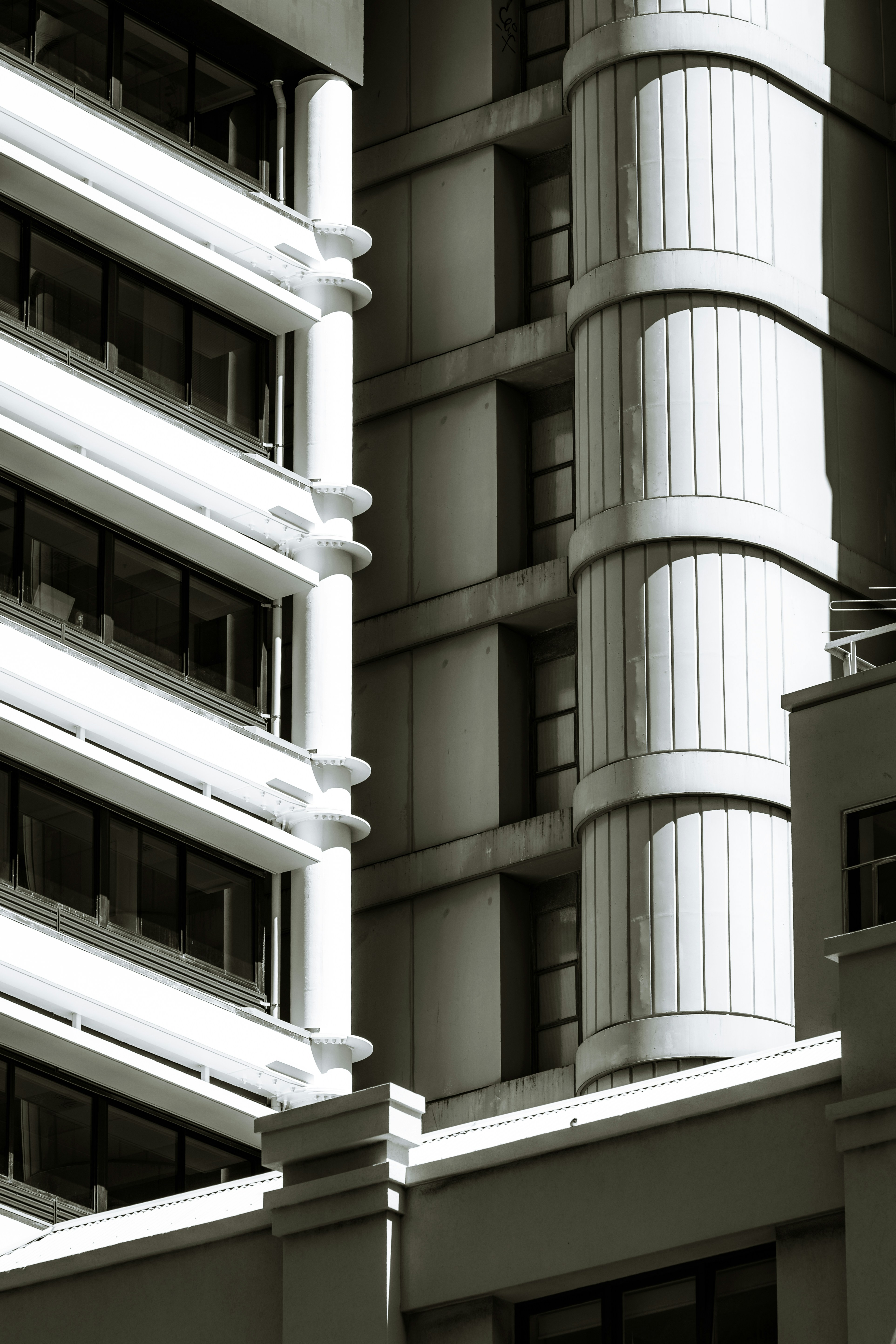 Rings on the Skyline: A Monochrome Study of Modernist Geometry