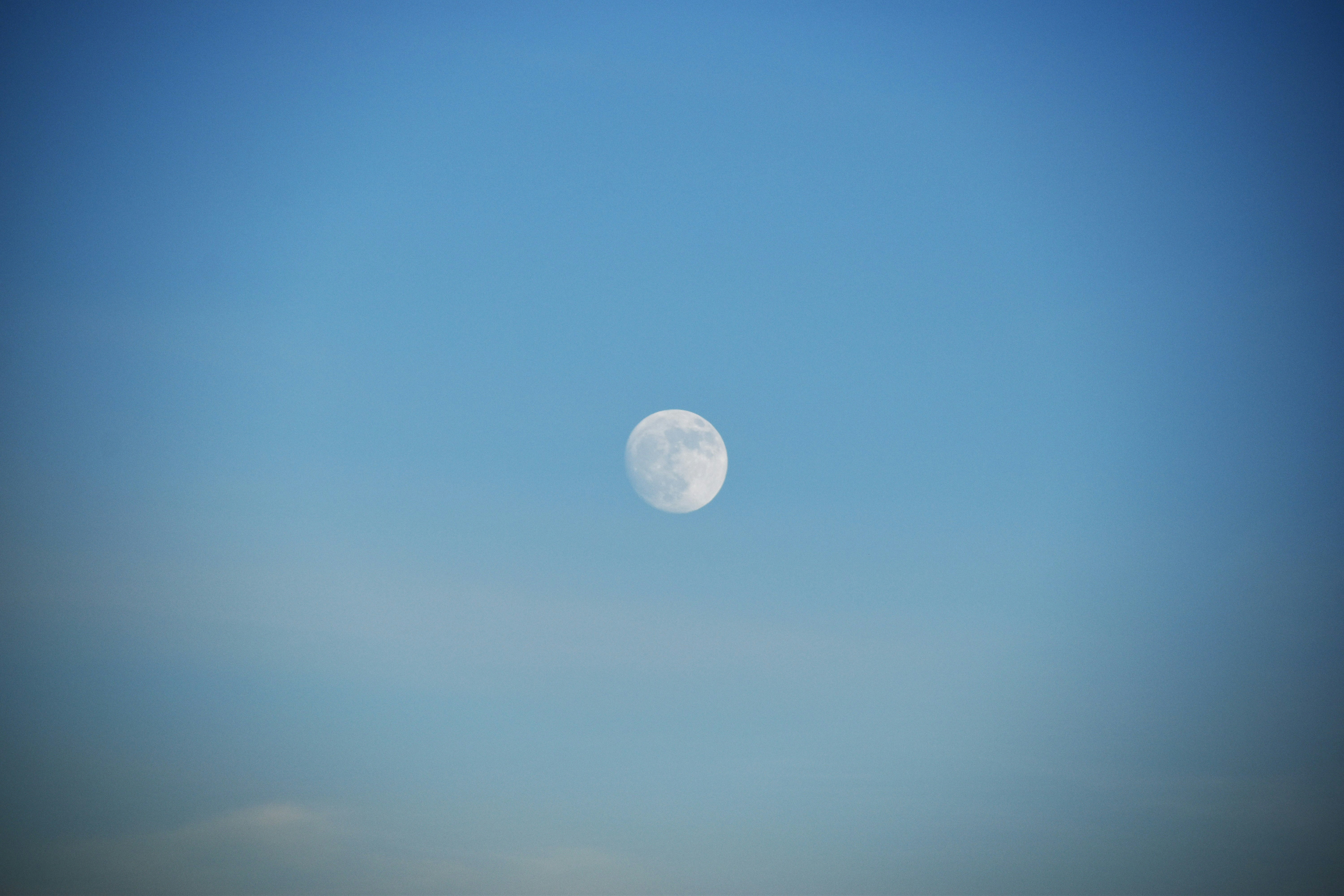 Full moon during daytime photo – Free Blue Image on Unsplash