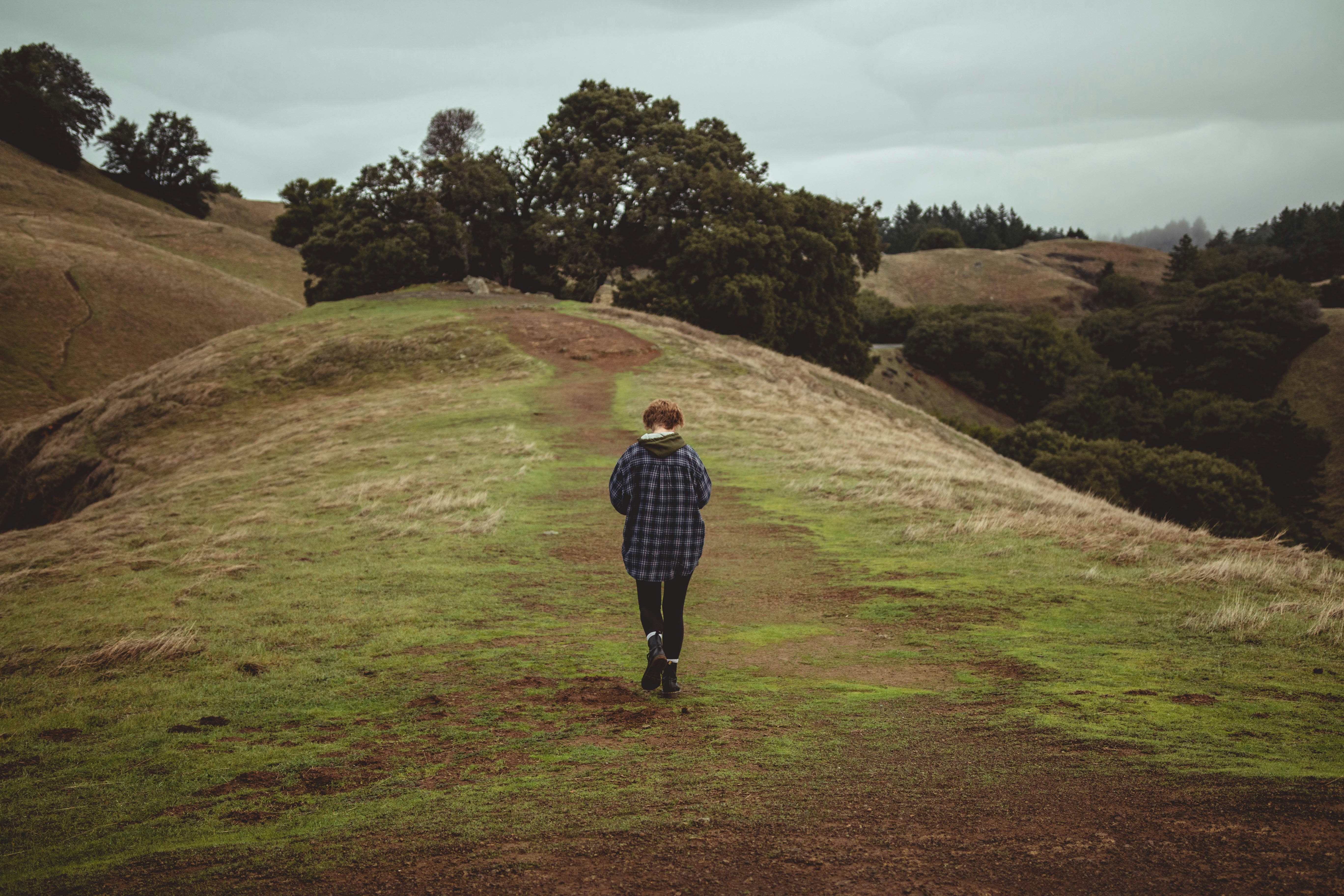 Person In Field Pictures | Download Free Images on Unsplash
