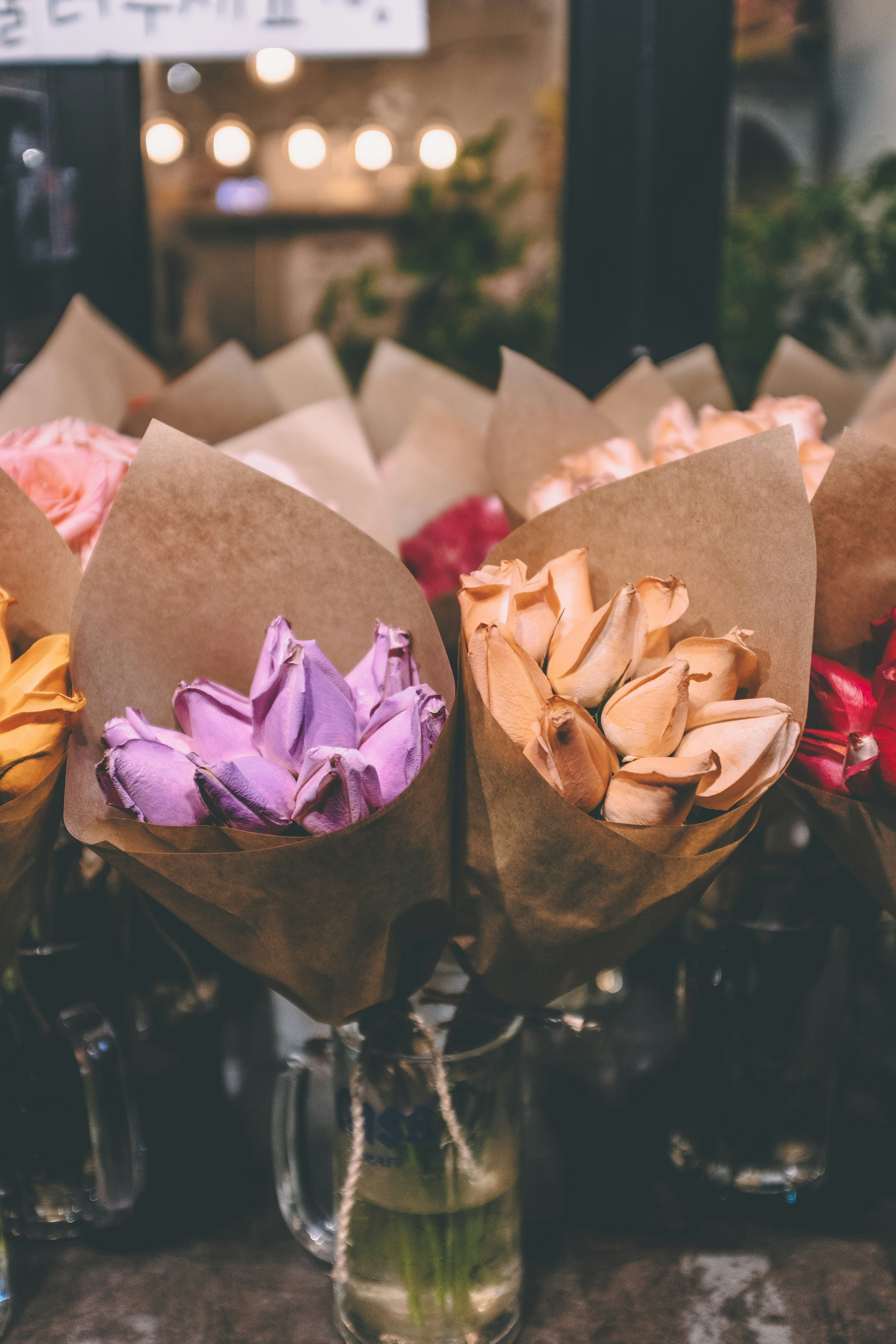 selective focus photography of bouquet of flowers