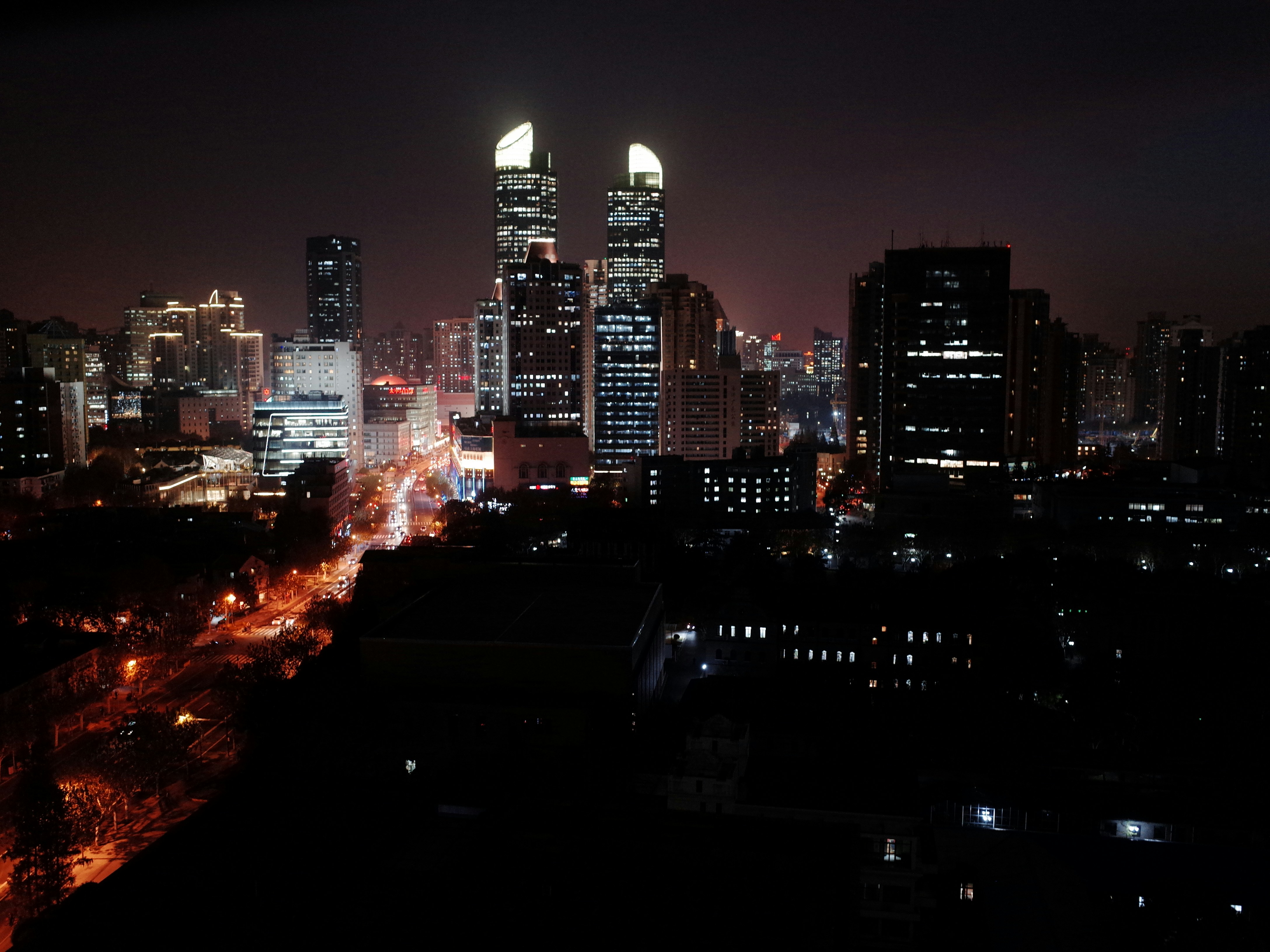 High-rise building photo – Free Building Image on Unsplash