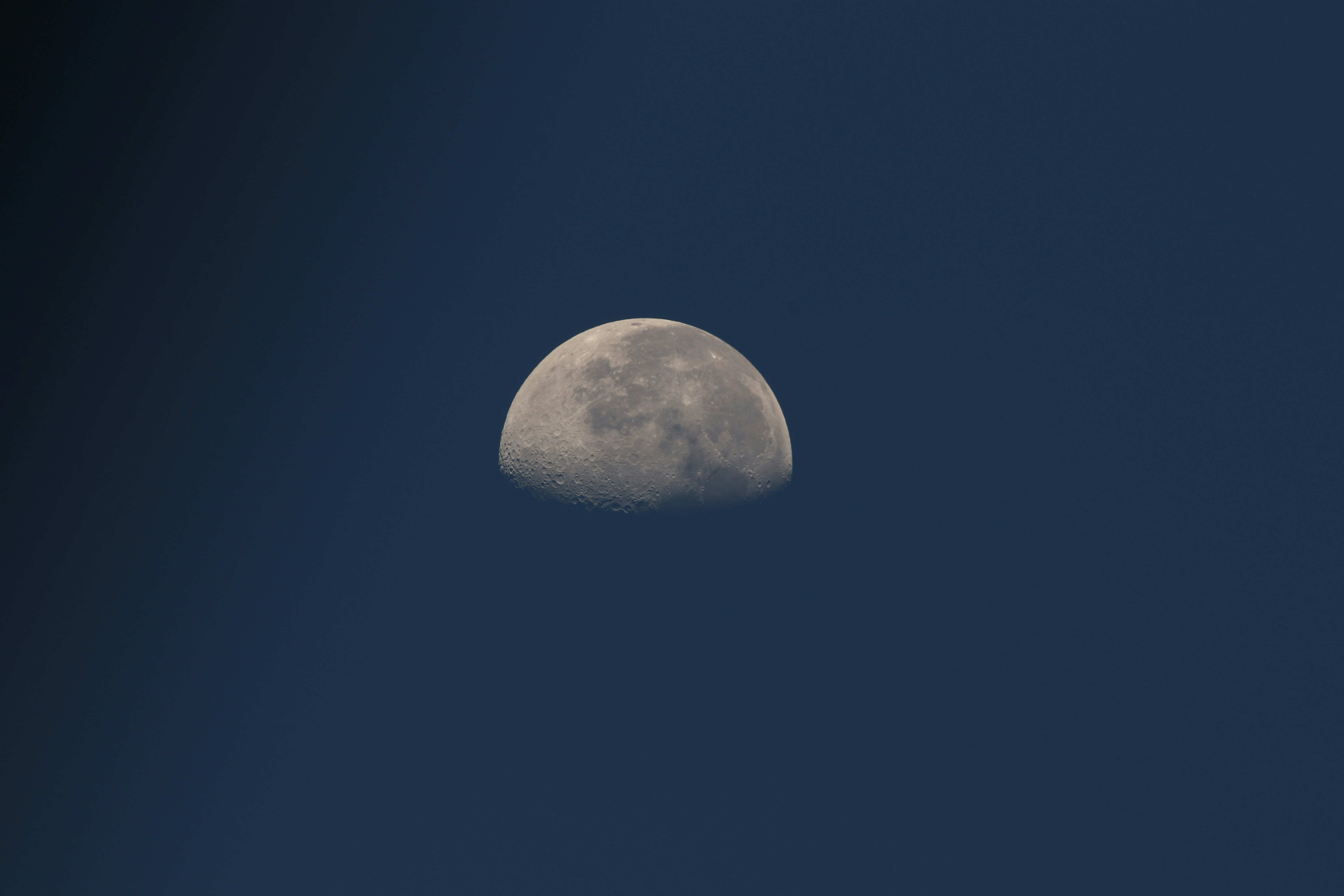 Moon Desktop Wallpaper Pictures | Download Free Images on Unsplash
