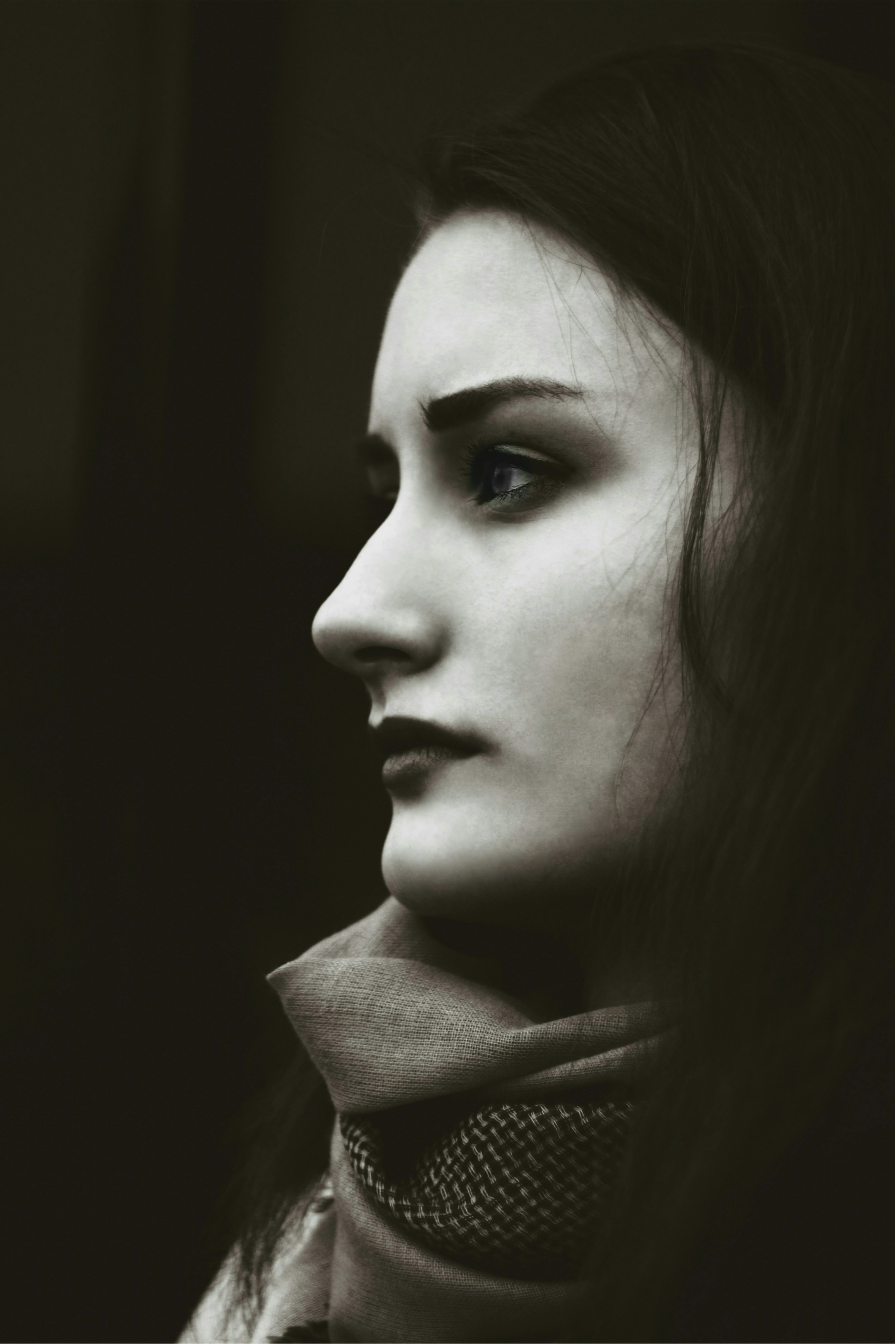 Grayscale photography of woman photo – Free Black Image on Unsplash
