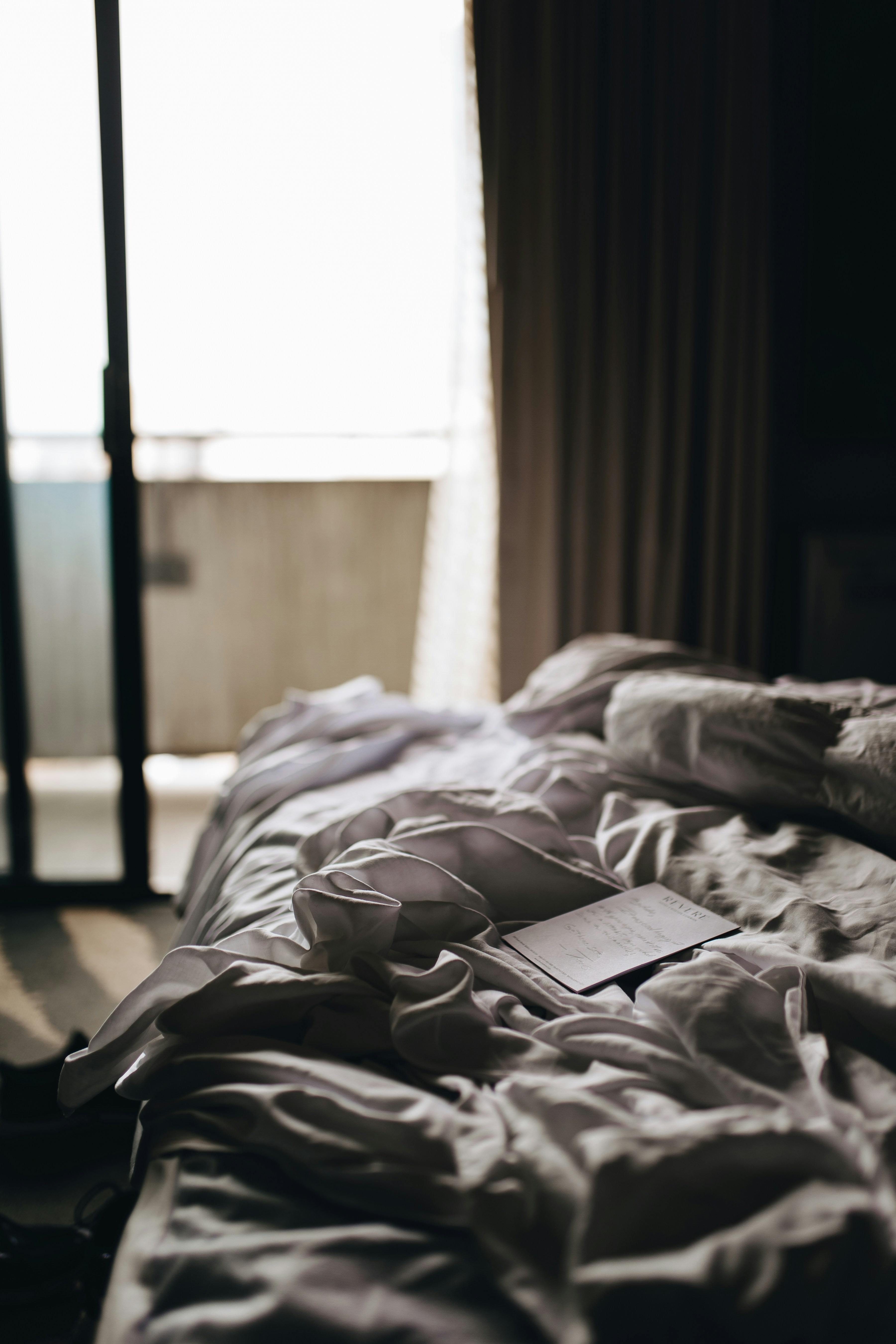 White printer paper on white bedspread photo – Free Boston Image on ...