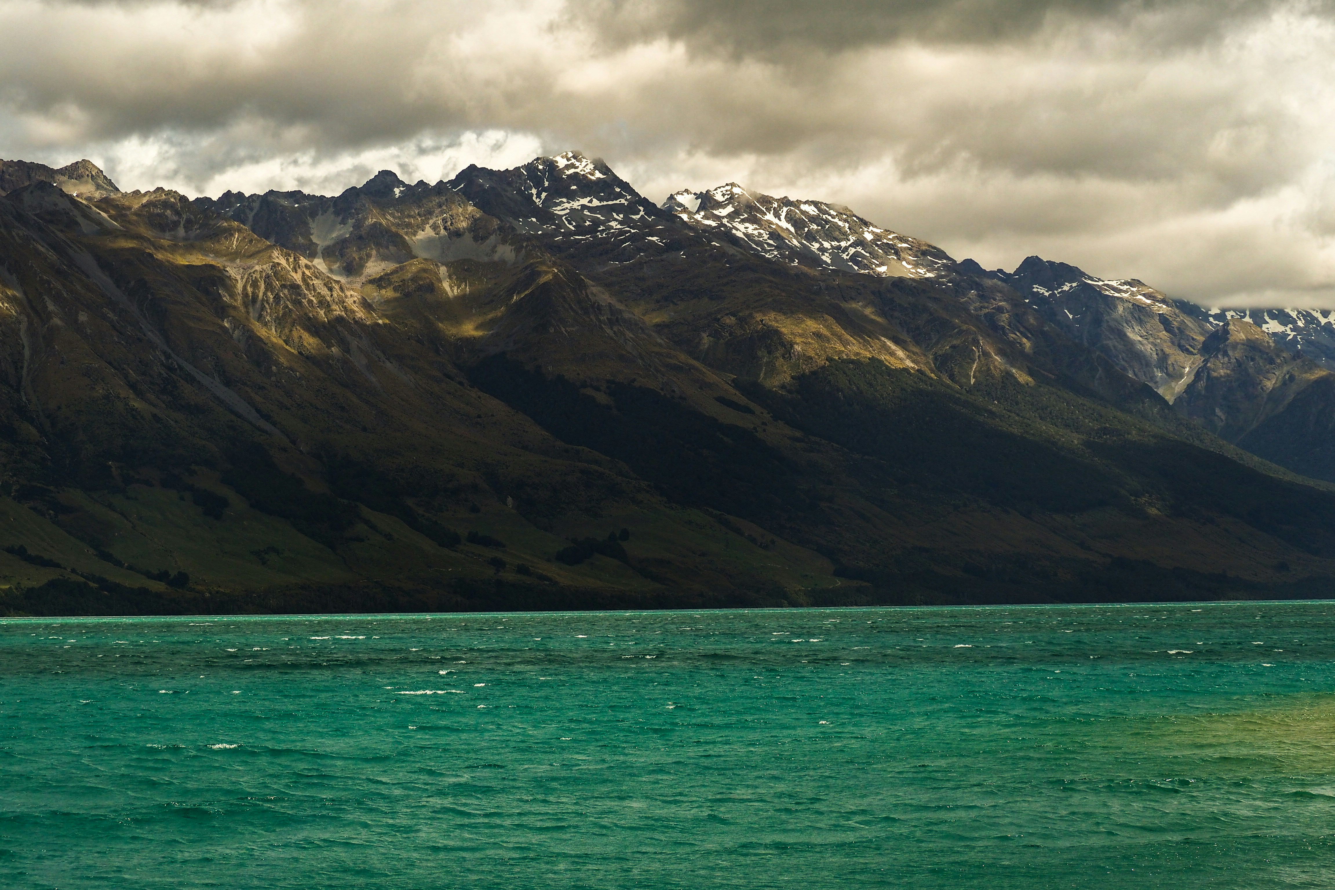 Sam Plummer (@sparks_will_fly) | Komunitas Foto Unsplash