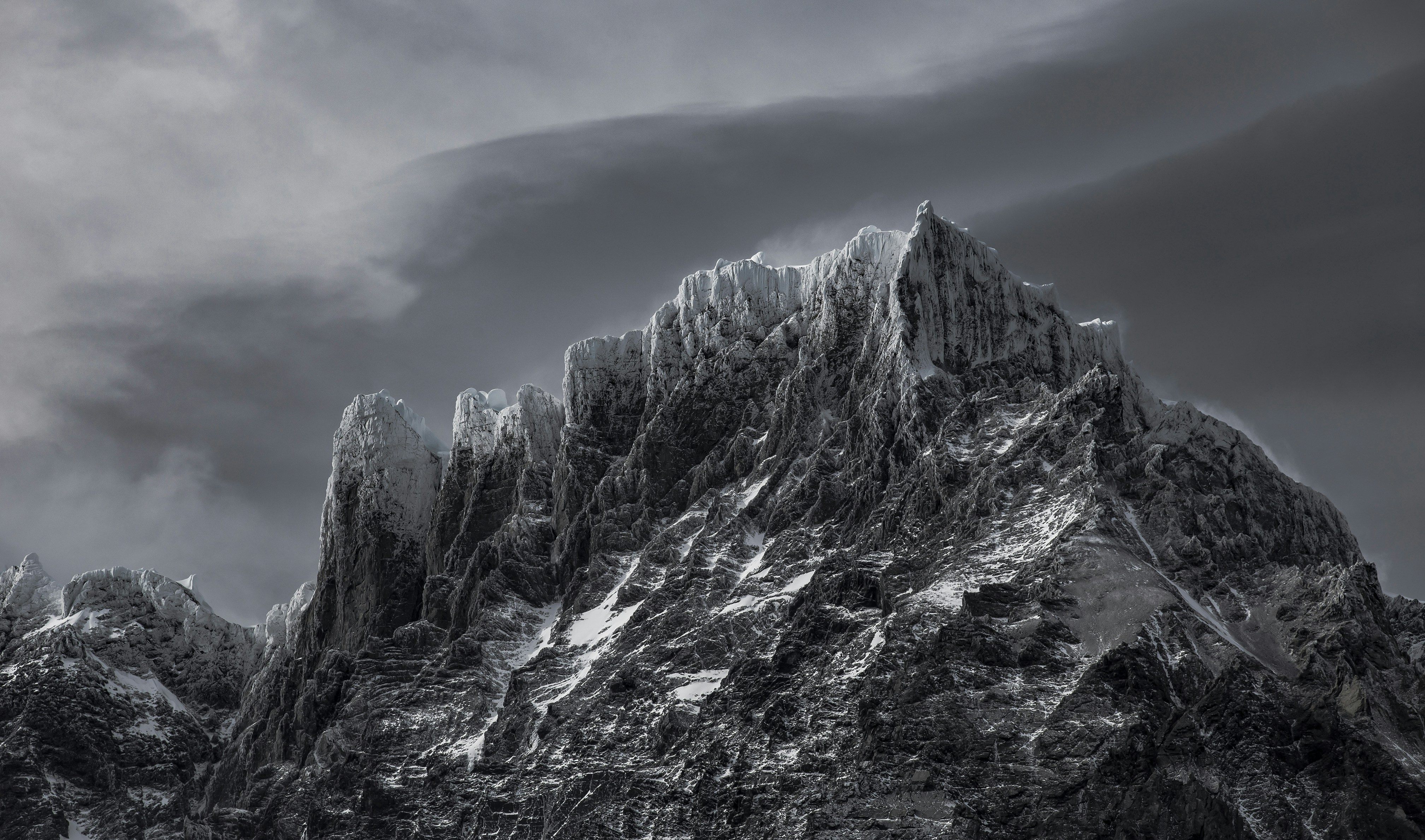 Grayscale photography of mountain photo – Free Snow Image on Unsplash
