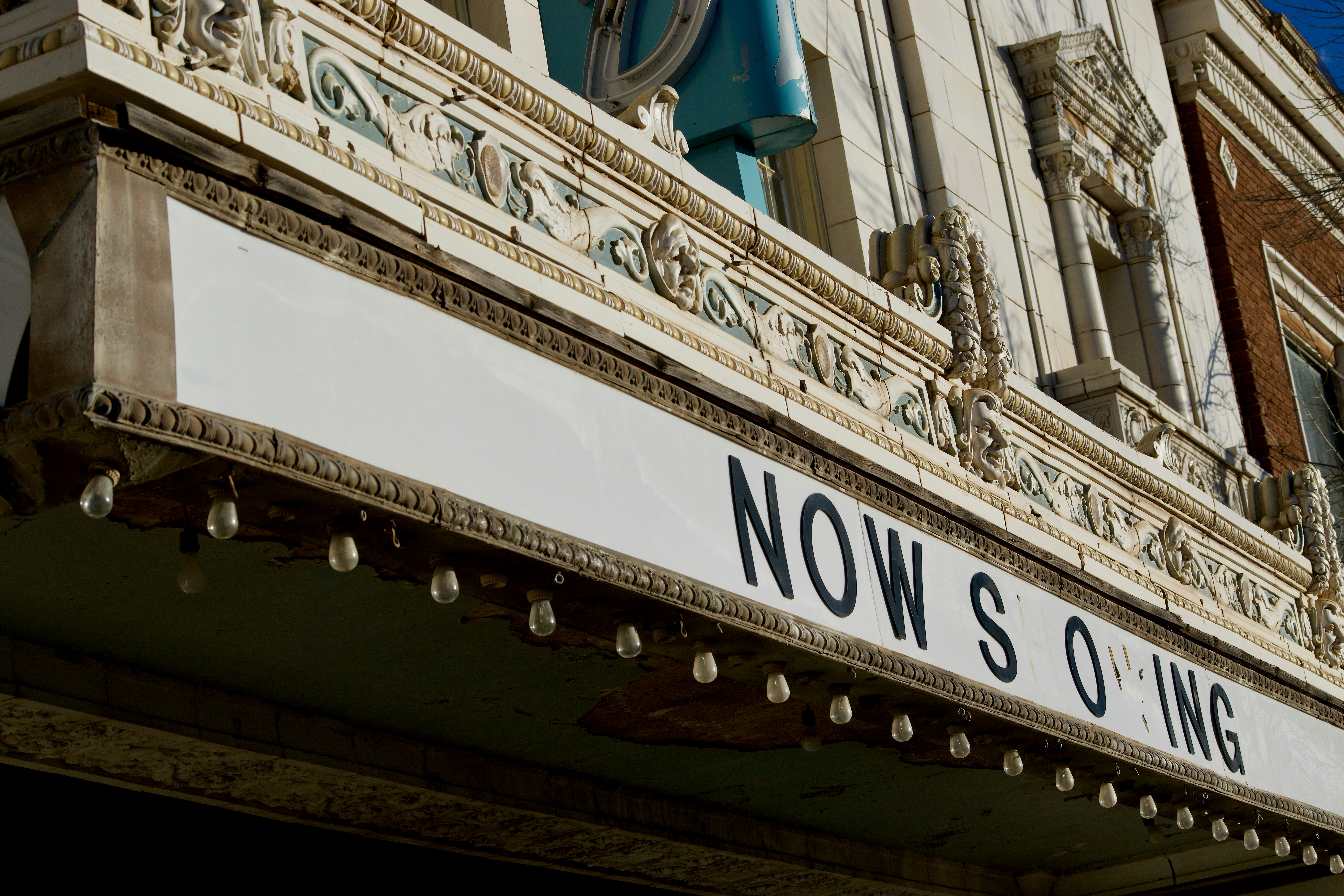 Theatre Sign Pictures | Download Free Images on Unsplash