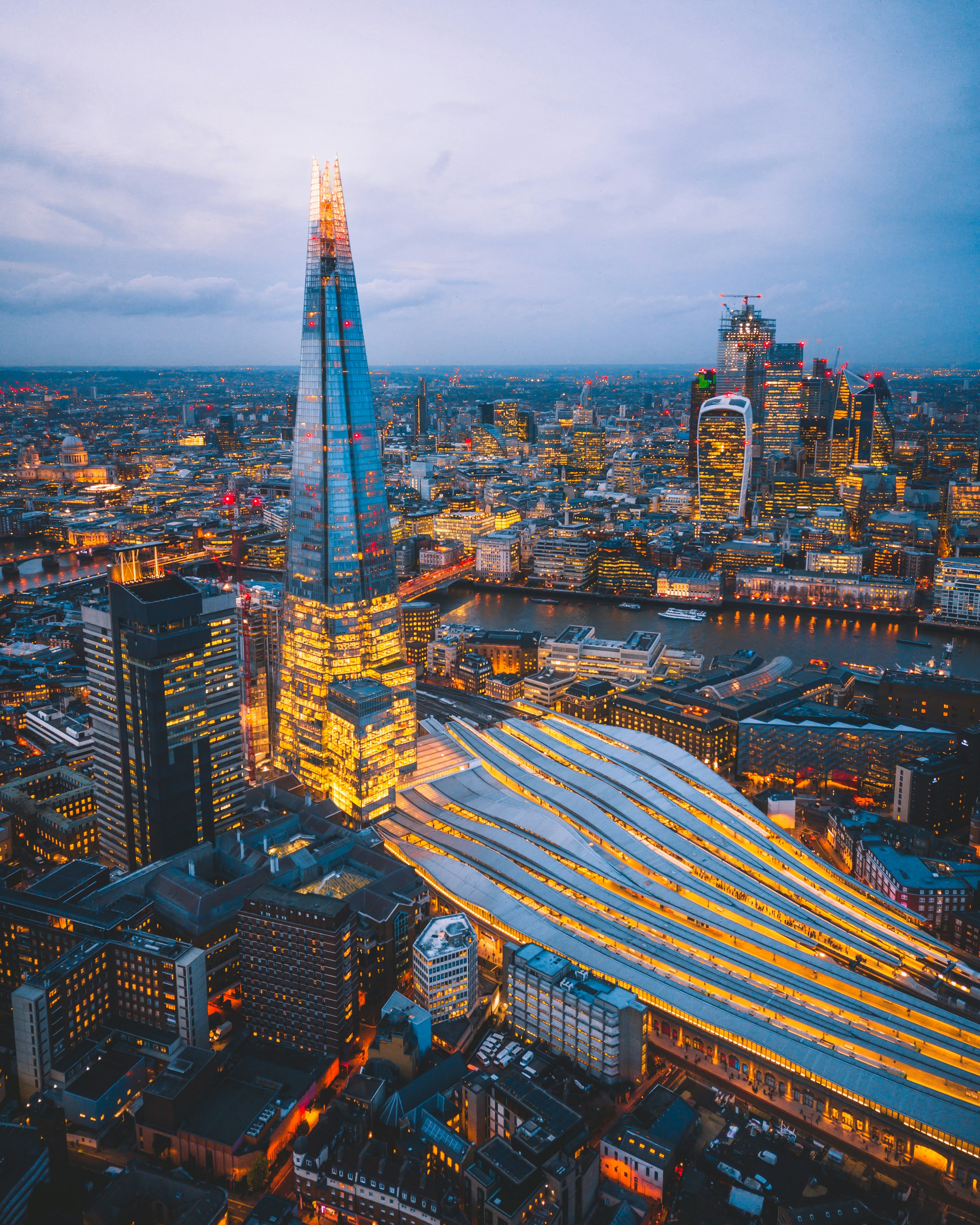 Skyscraper view photo – Free Urban Image on Unsplash