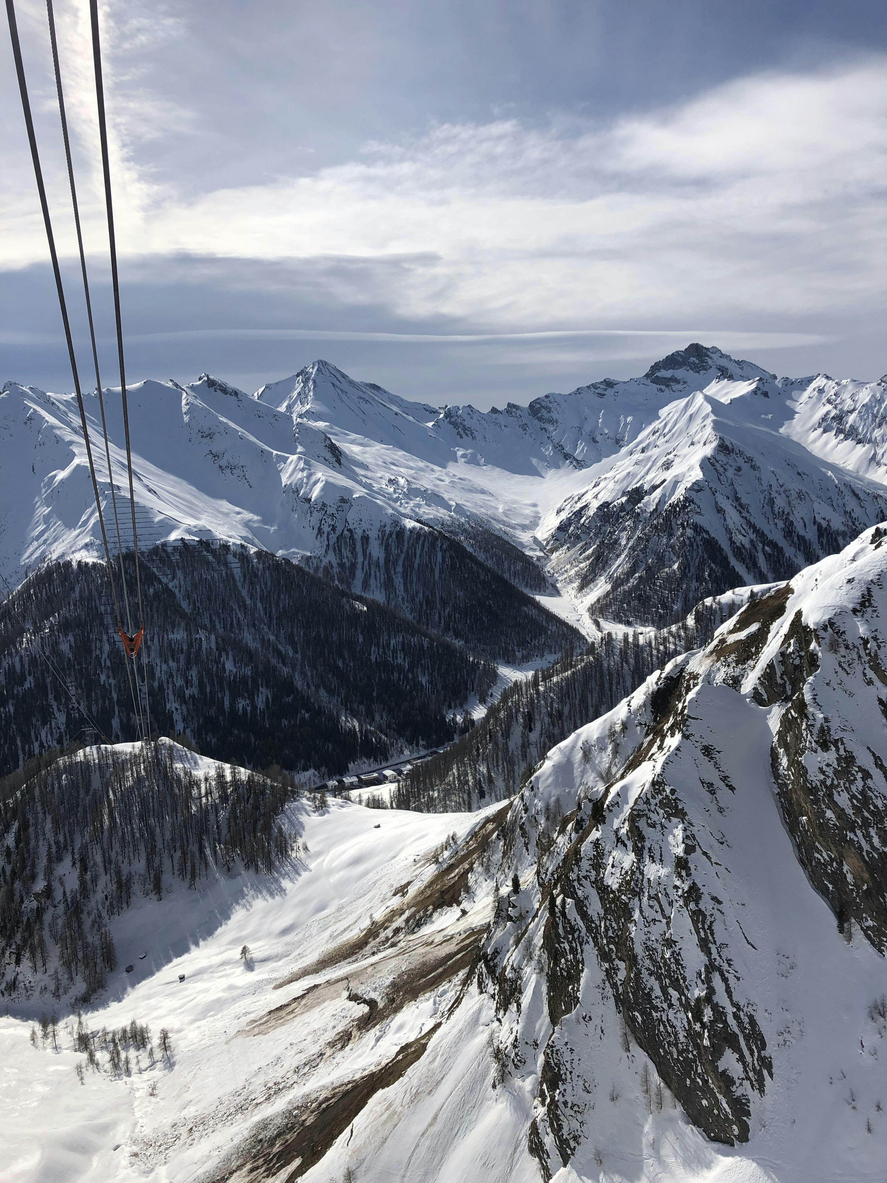 Icy mountain scenery photo – Free Grey Image on Unsplash