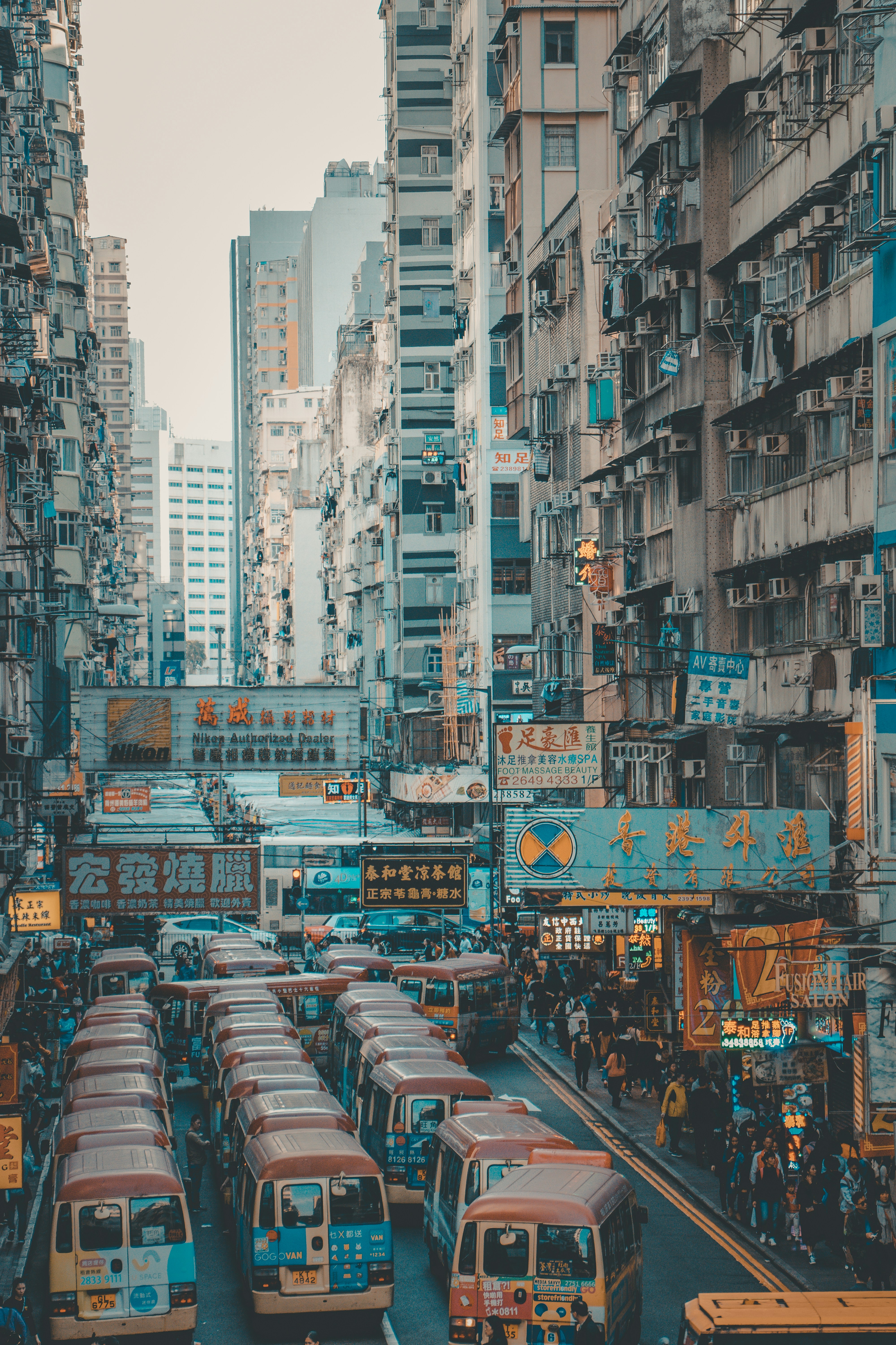 Yellow transit bus photo – Free Car Image on Unsplash