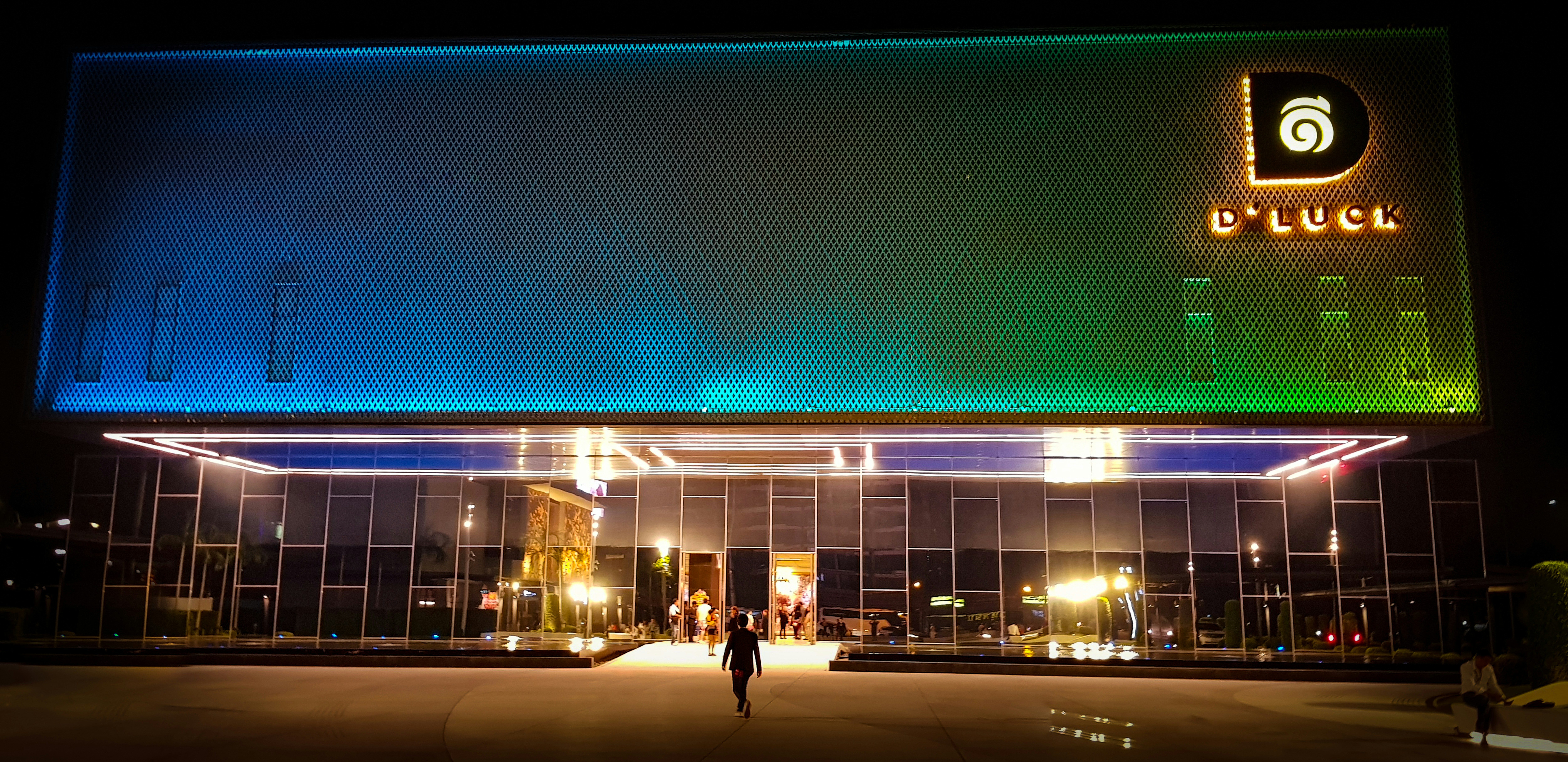 D'Luck concrete building photo – Free 448/19 ม.12 Image on Unsplash