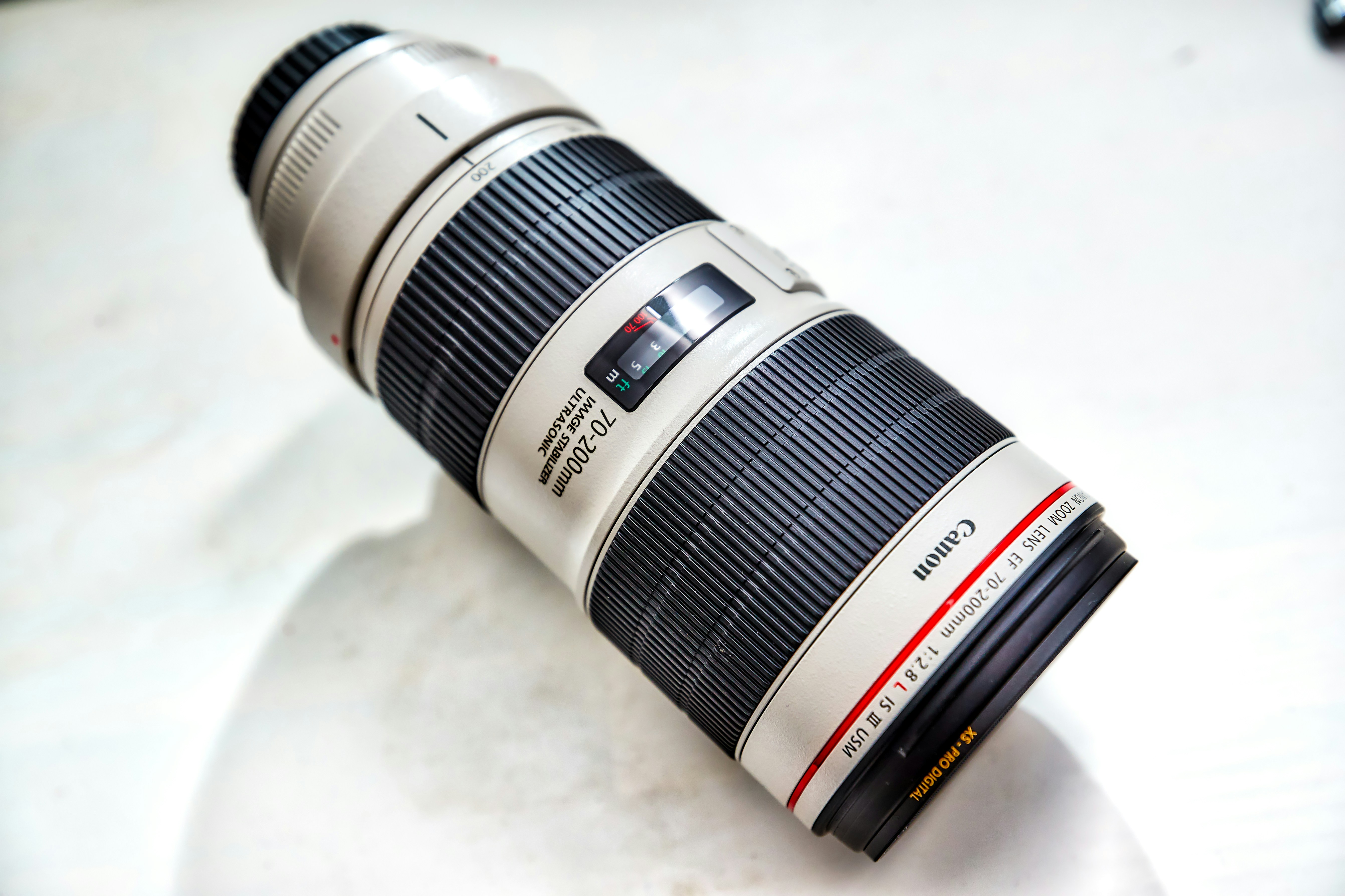 White and grey Canon lens photo – Free Grey Image on Unsplash