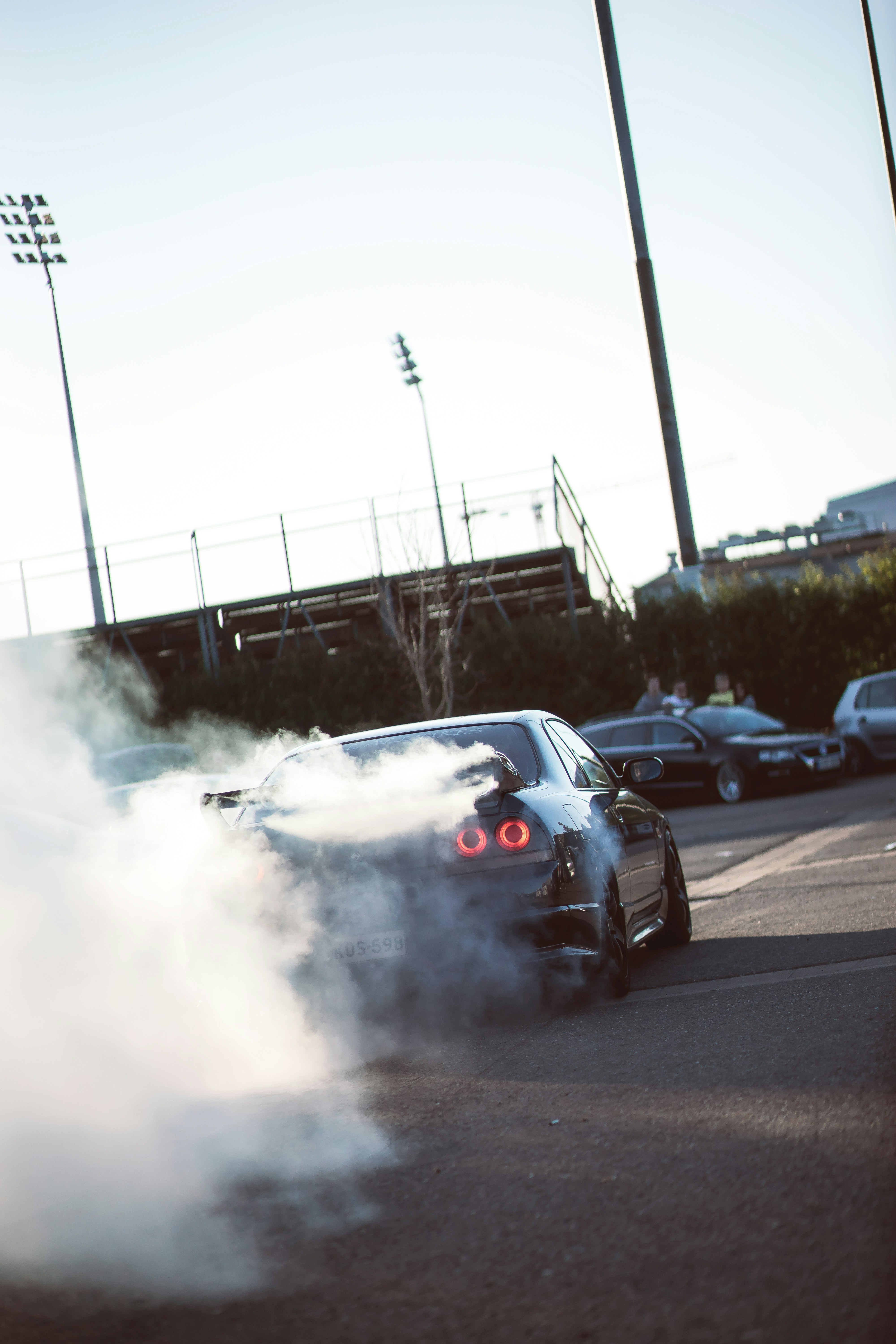 30,000+ Car Smoke Pictures | Download Free Images on Unsplash