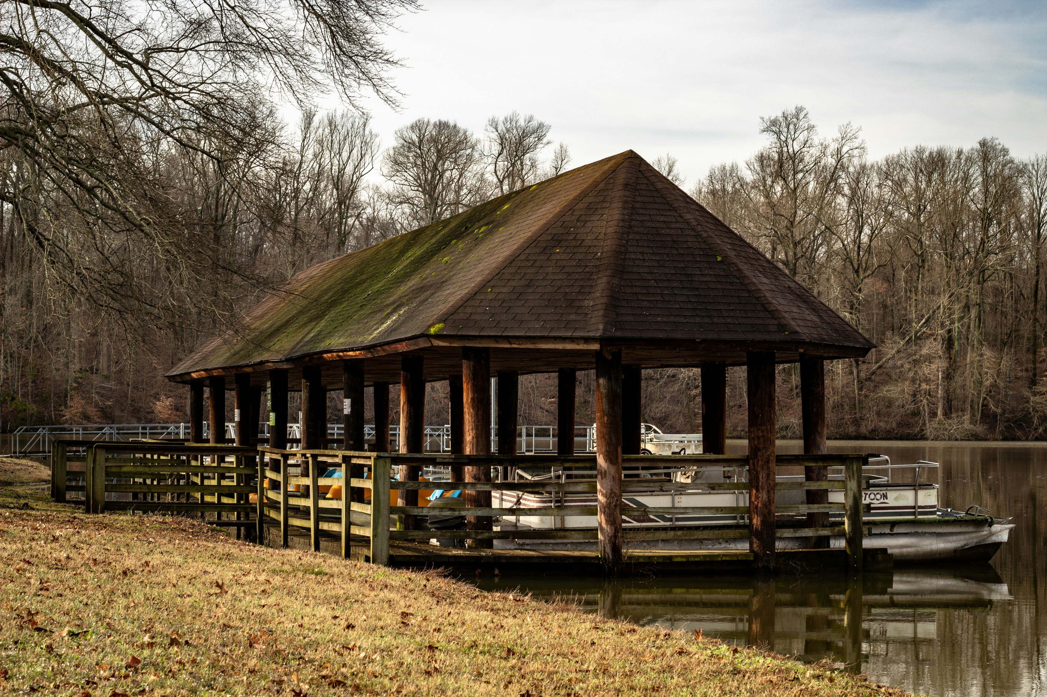 This is a covered boat dock at the Meeman-Shelby Forest State Park, just outside Memphis, TN.