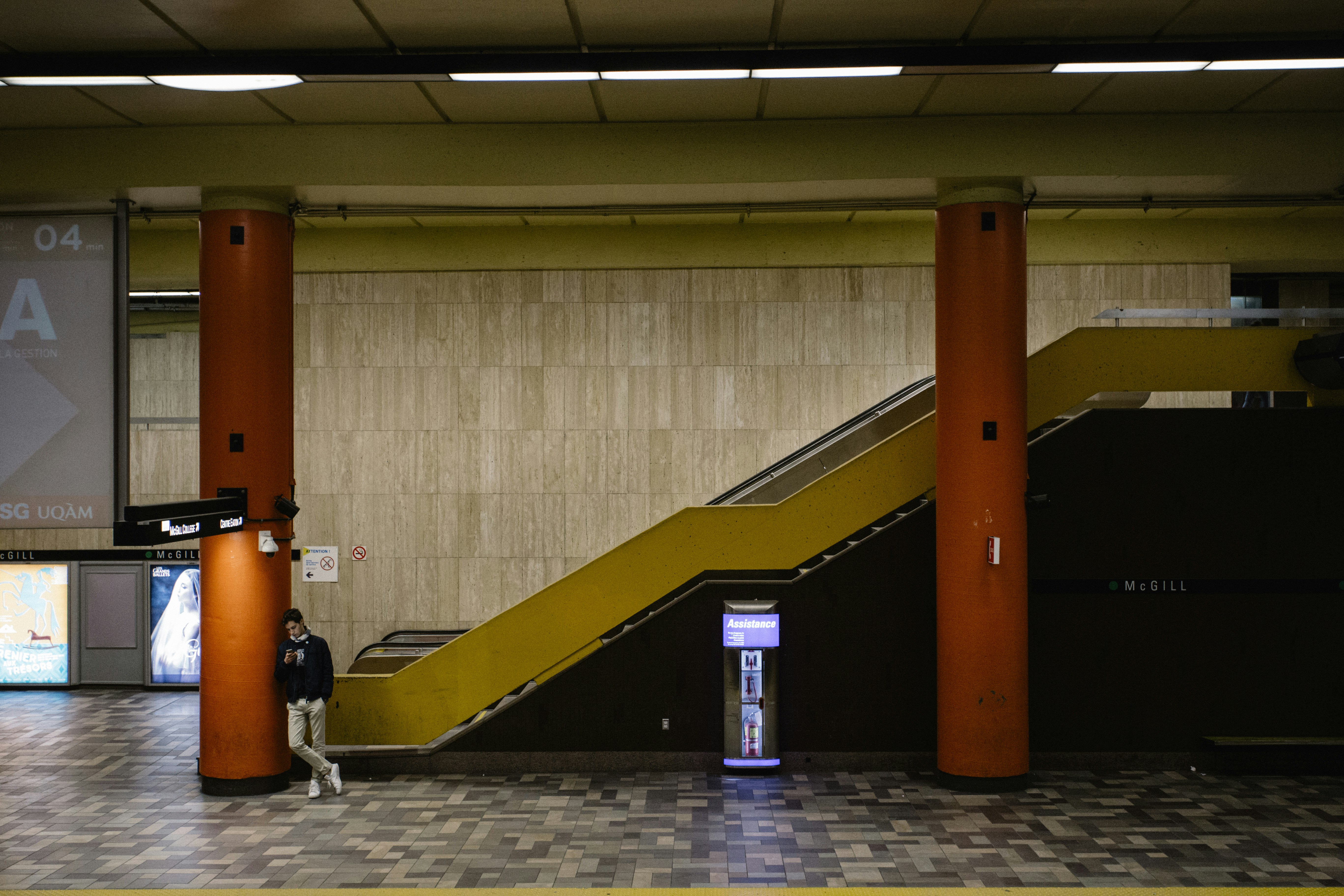 Yellow stair inside building photo – Free Montreal Image on Unsplash