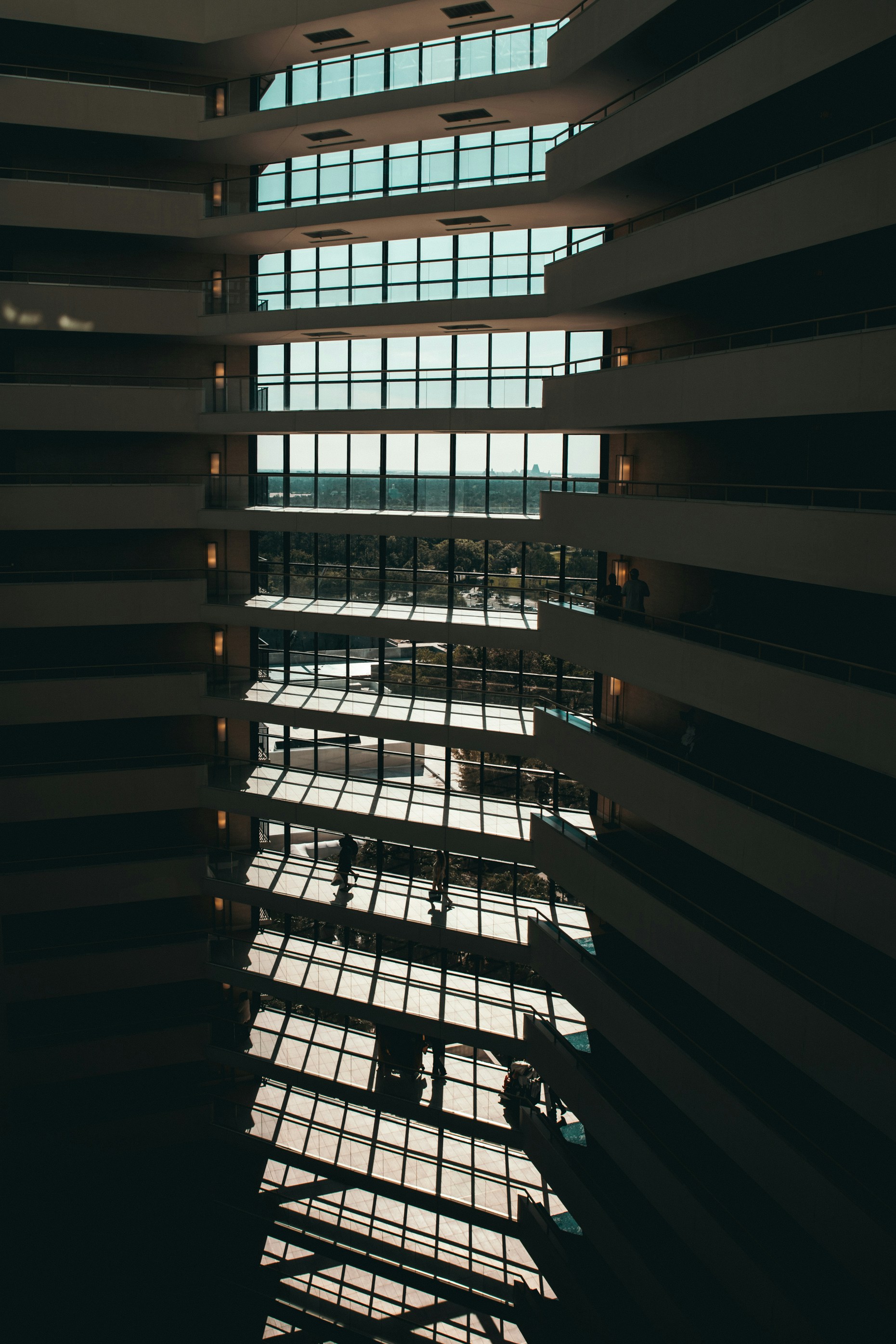 Foto Fotografía arquitectónica de edificios durante el día – Imagen Edificio gratis en Unsplash
