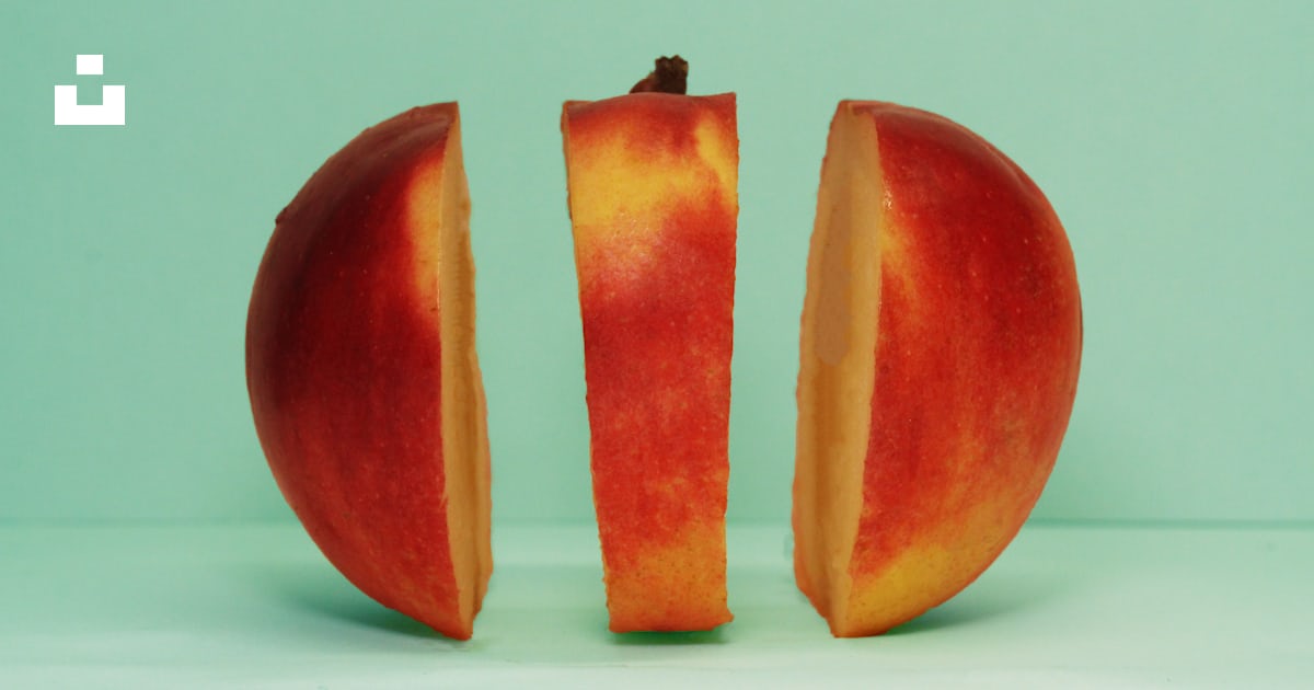 Slice Of Red Honeycrisp Apple Photo Free Red Image On Unsplash