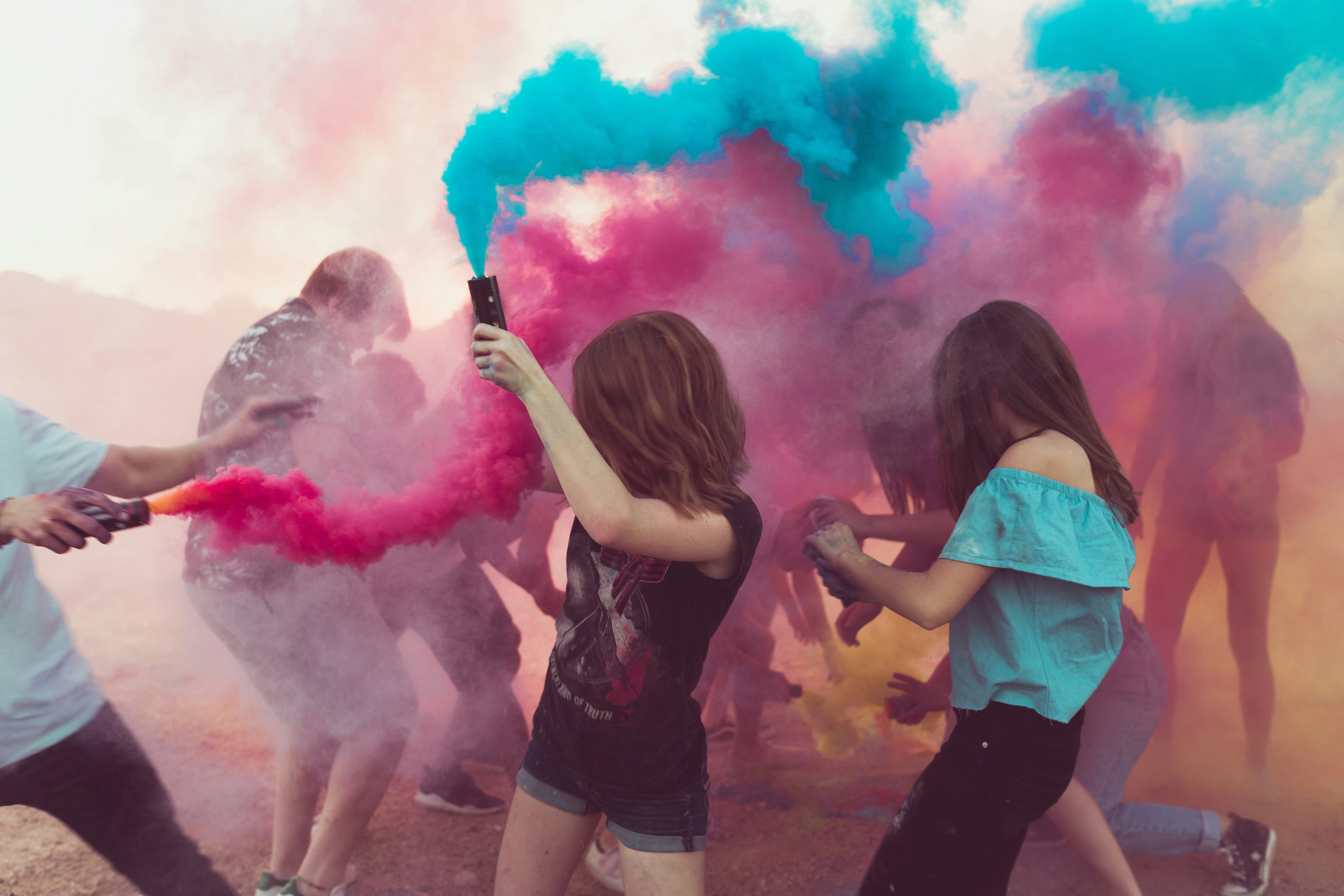 People spraying powder photo – Free Fun Image on Unsplash