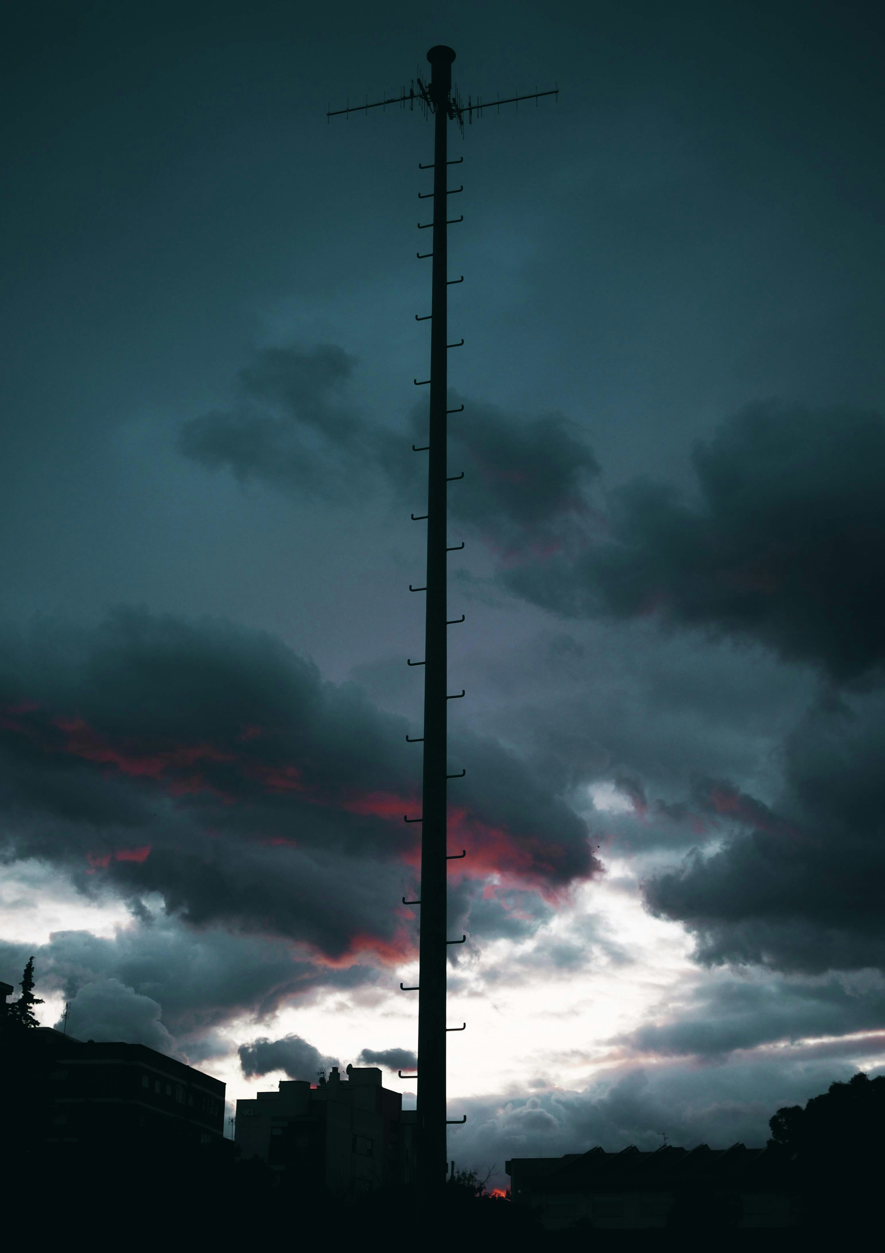 gray metal outdoor Antenna