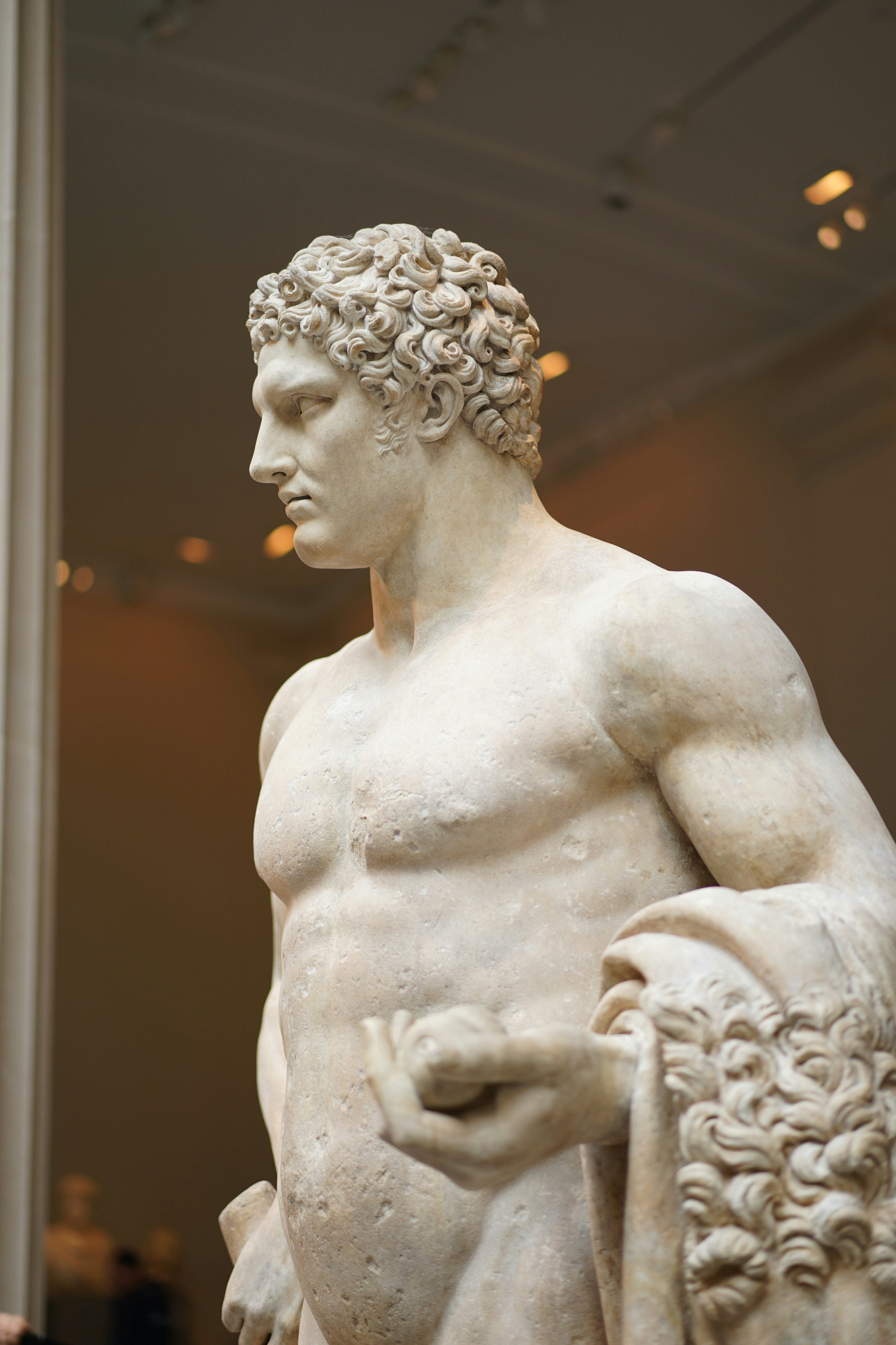 Man statue photo – Free Statue Image on Unsplash