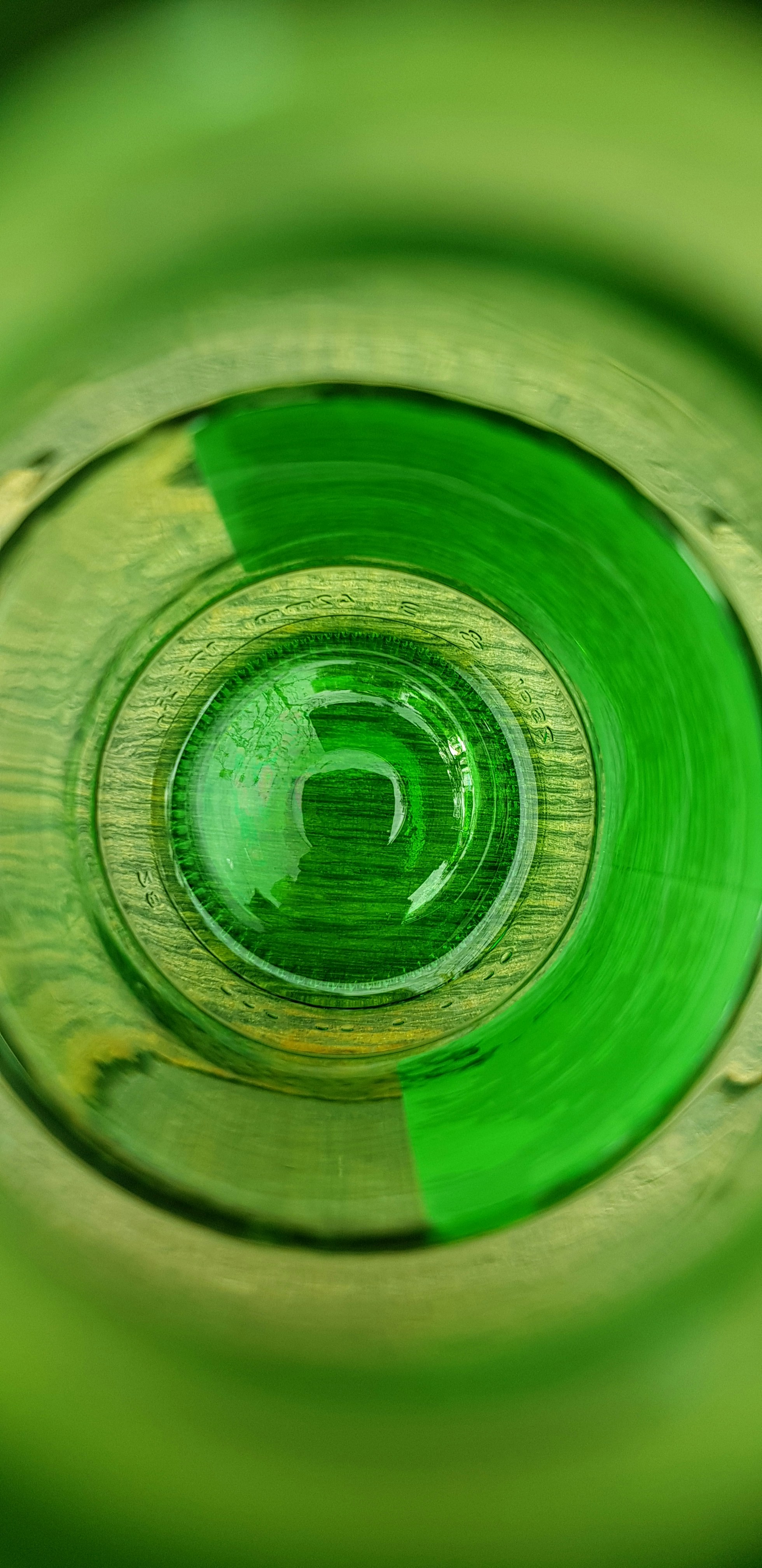 Green Bottle Pictures | Download Free Images on Unsplash