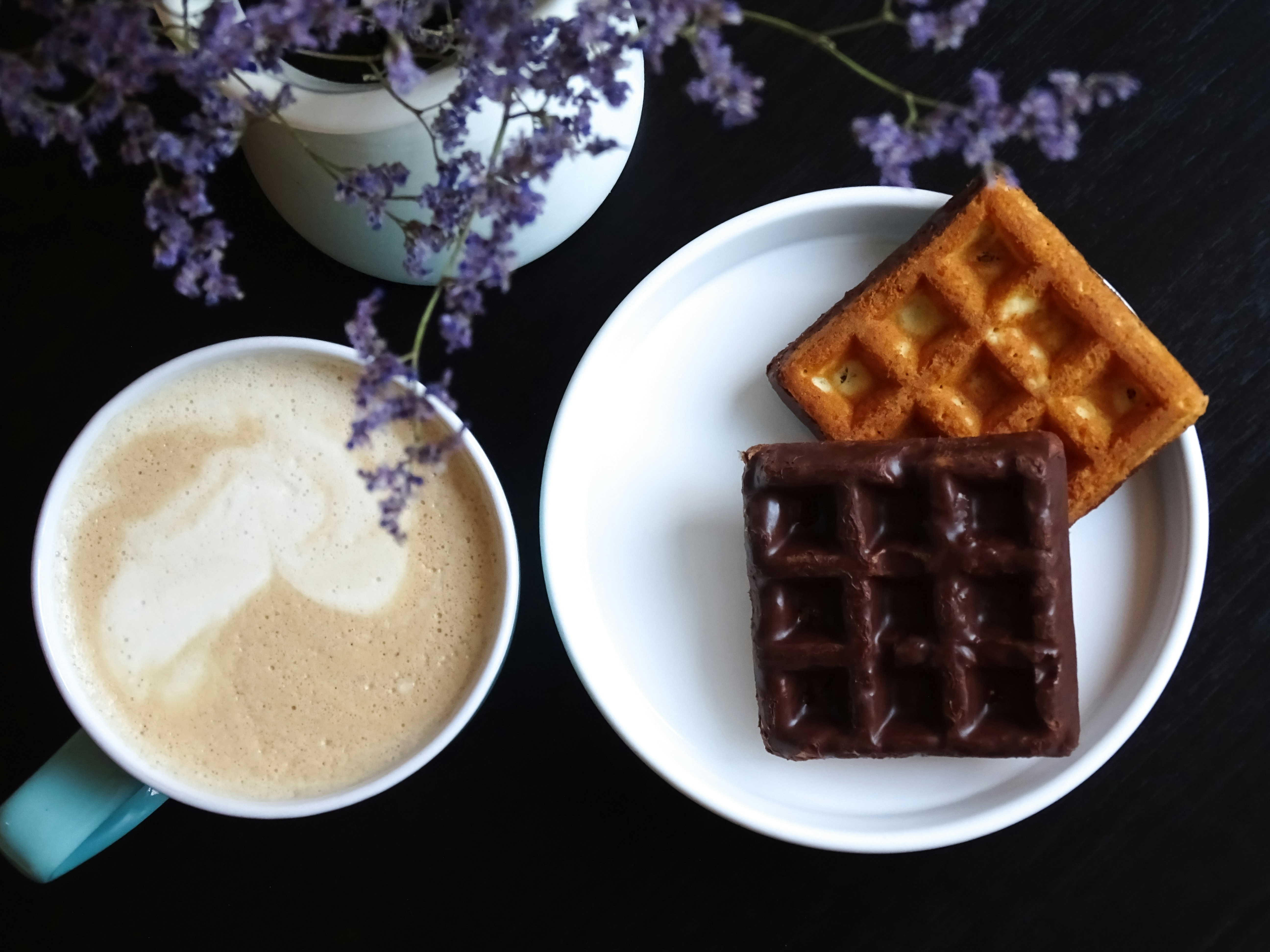 Twinned Waffles and Latte: A Quiet Lavender Cafe Moment