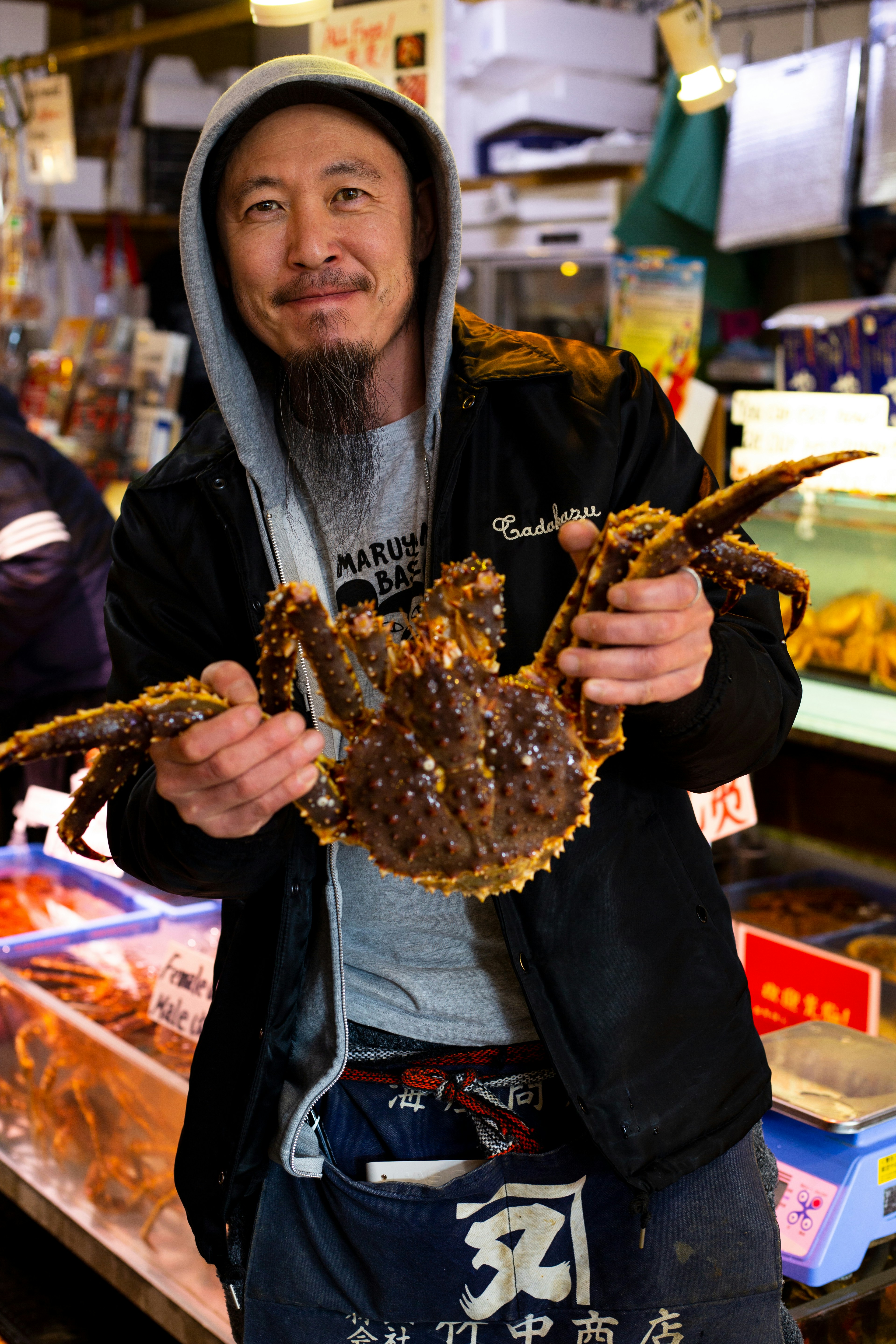 Morning Market King Crab Presentation