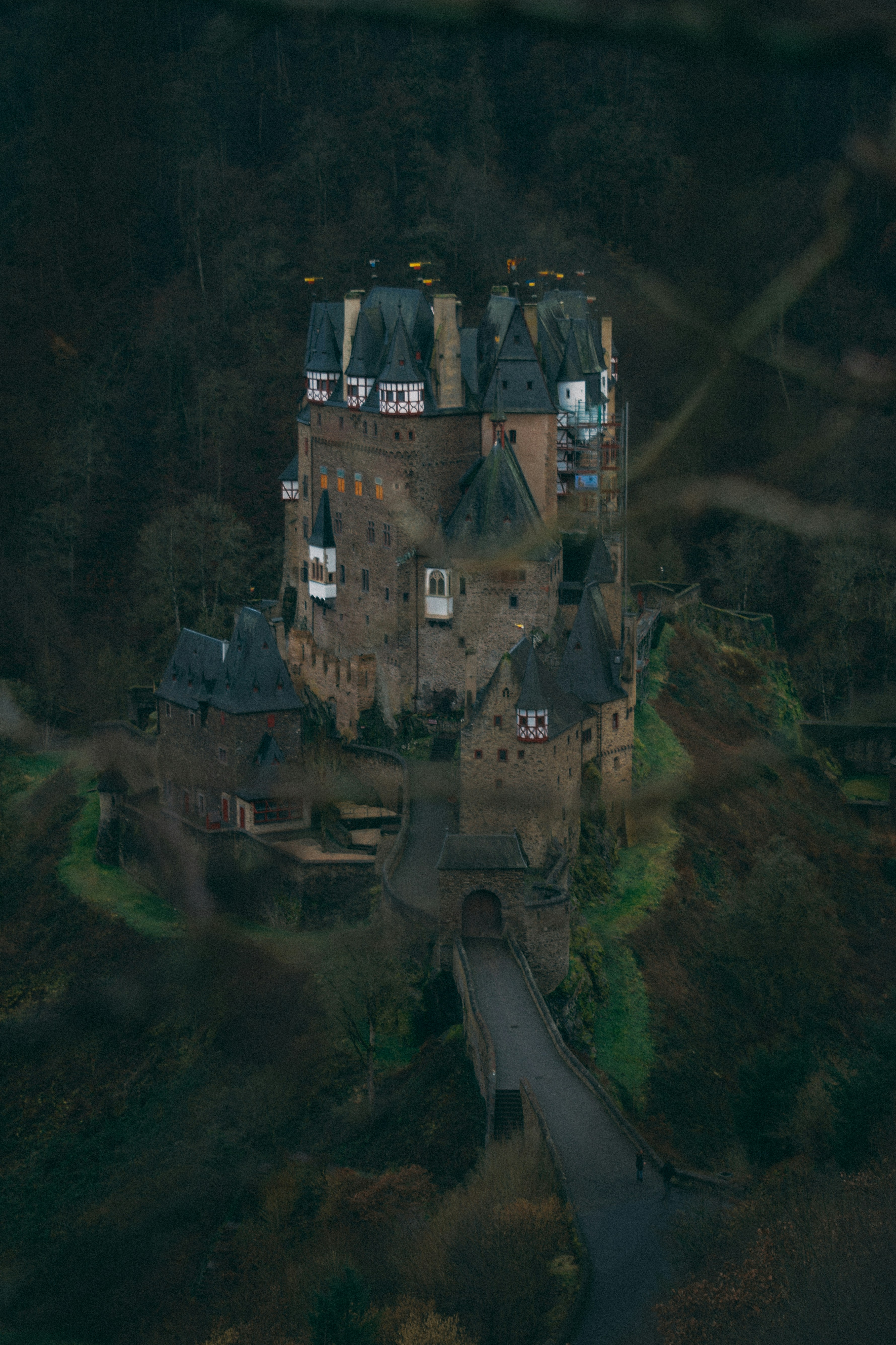 Brown castle photo – Free Grey Image on Unsplash