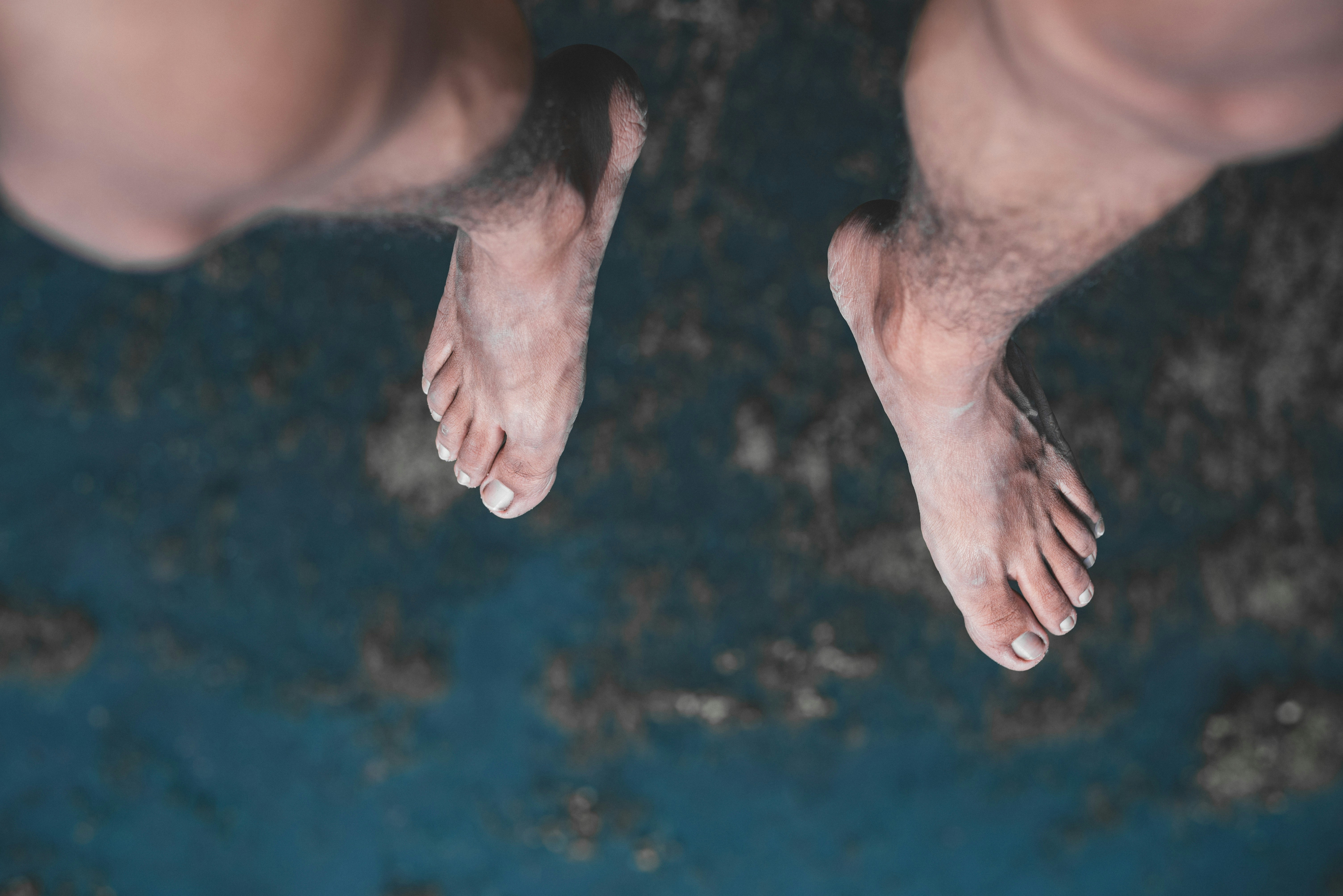 Shallow focus photo of person's feet photo – Free Grey Image on Unsplash