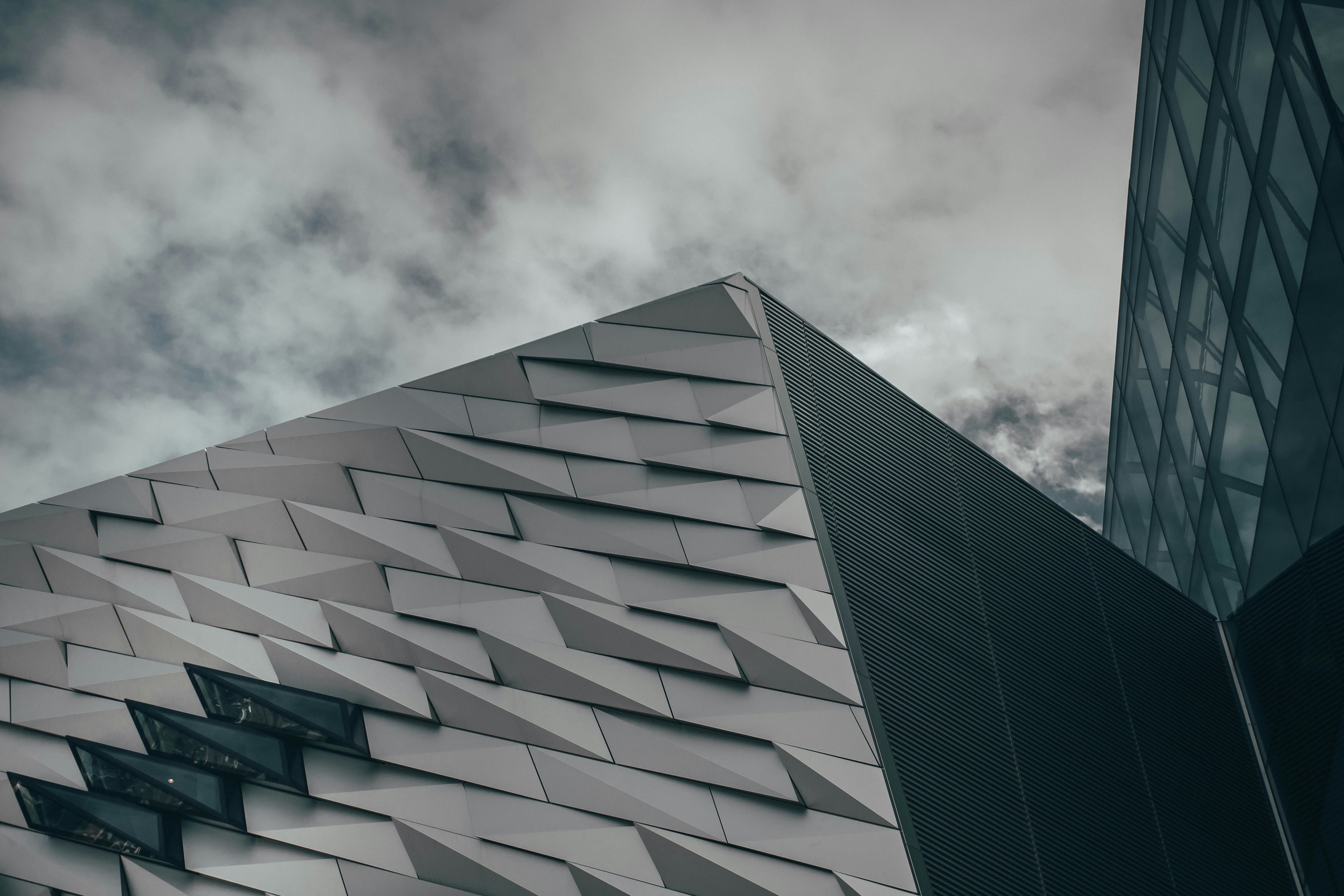 Grey high rise building photo – Free Grey Image on Unsplash