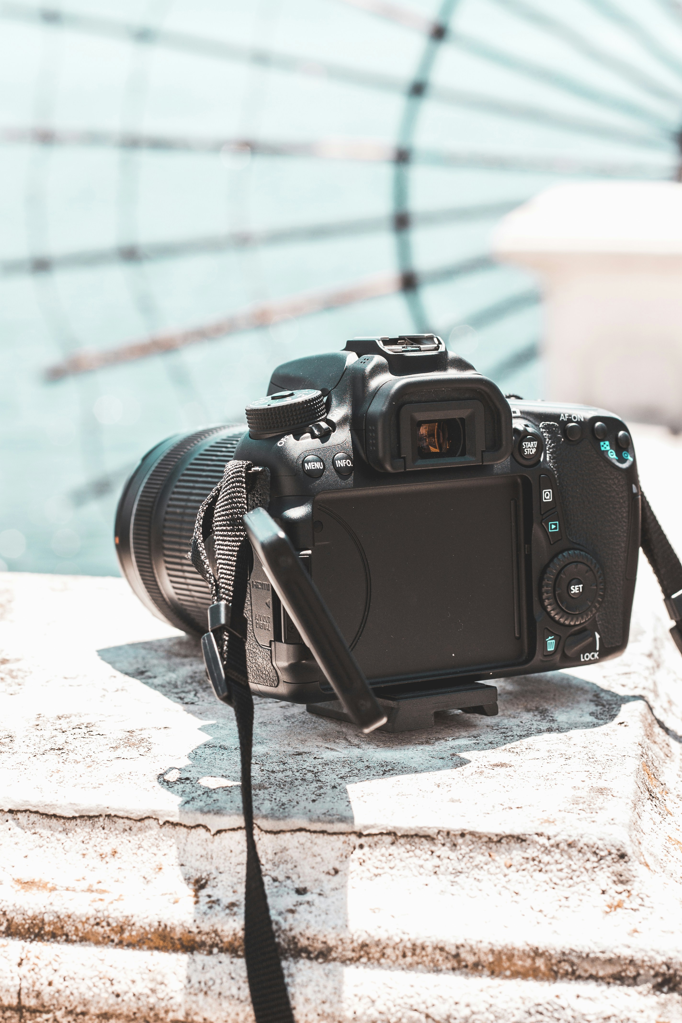 Black DSLR camera photo – Free Camera Image on Unsplash