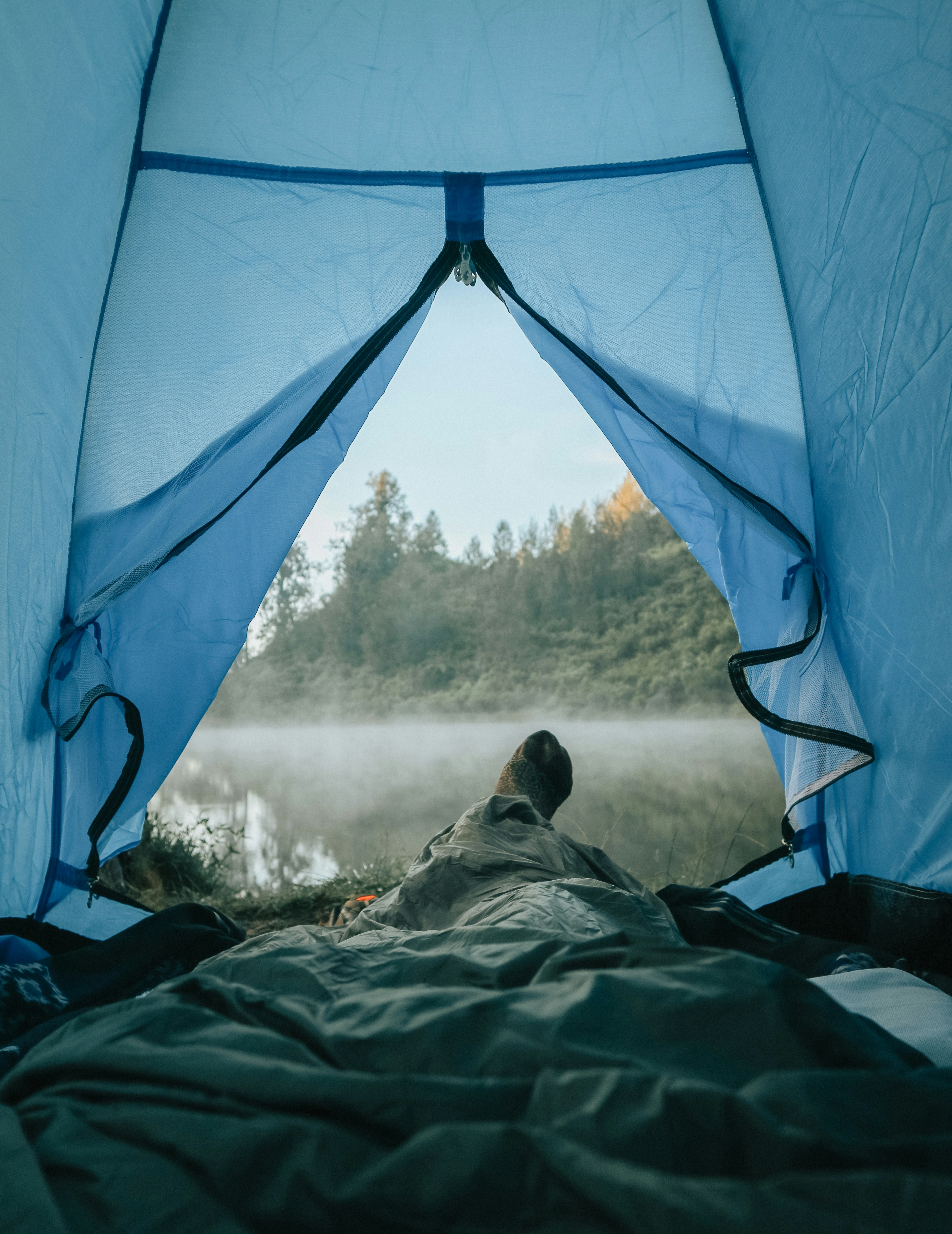 Blue tent photo – Free Tent Image on Unsplash