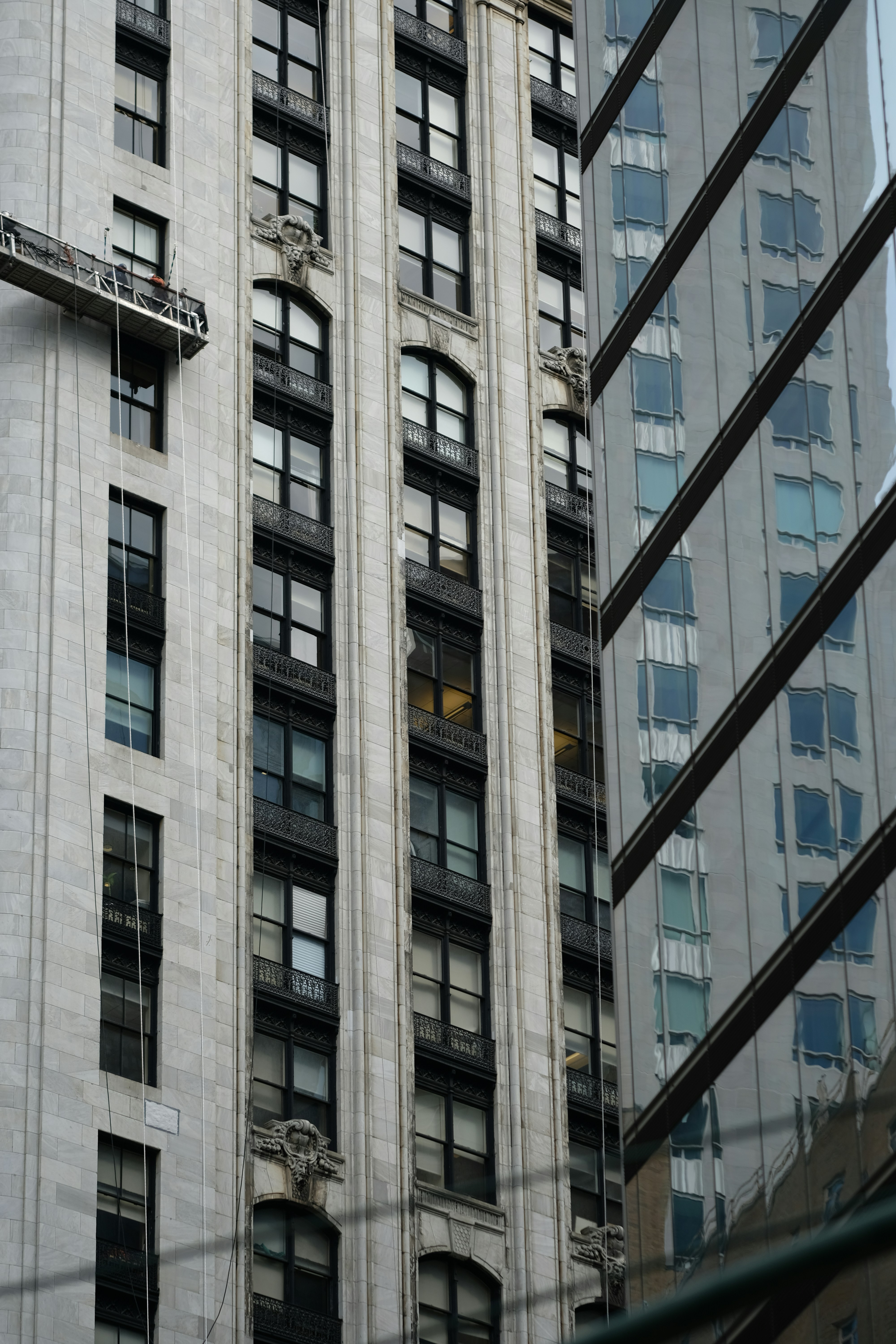 Gray concrete building photo – Free Grey Image on Unsplash