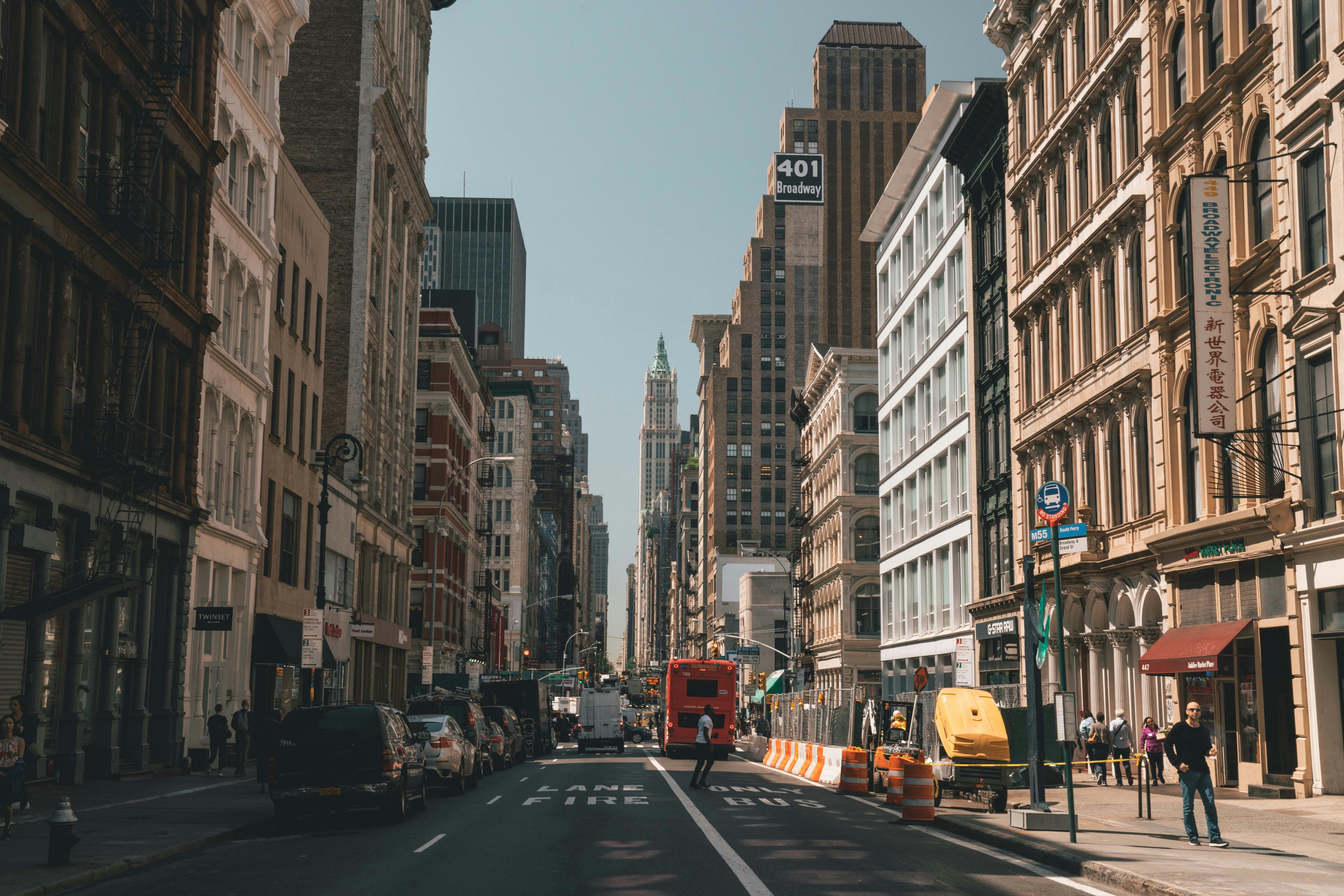 People walking near building photo – Free Car Image on Unsplash