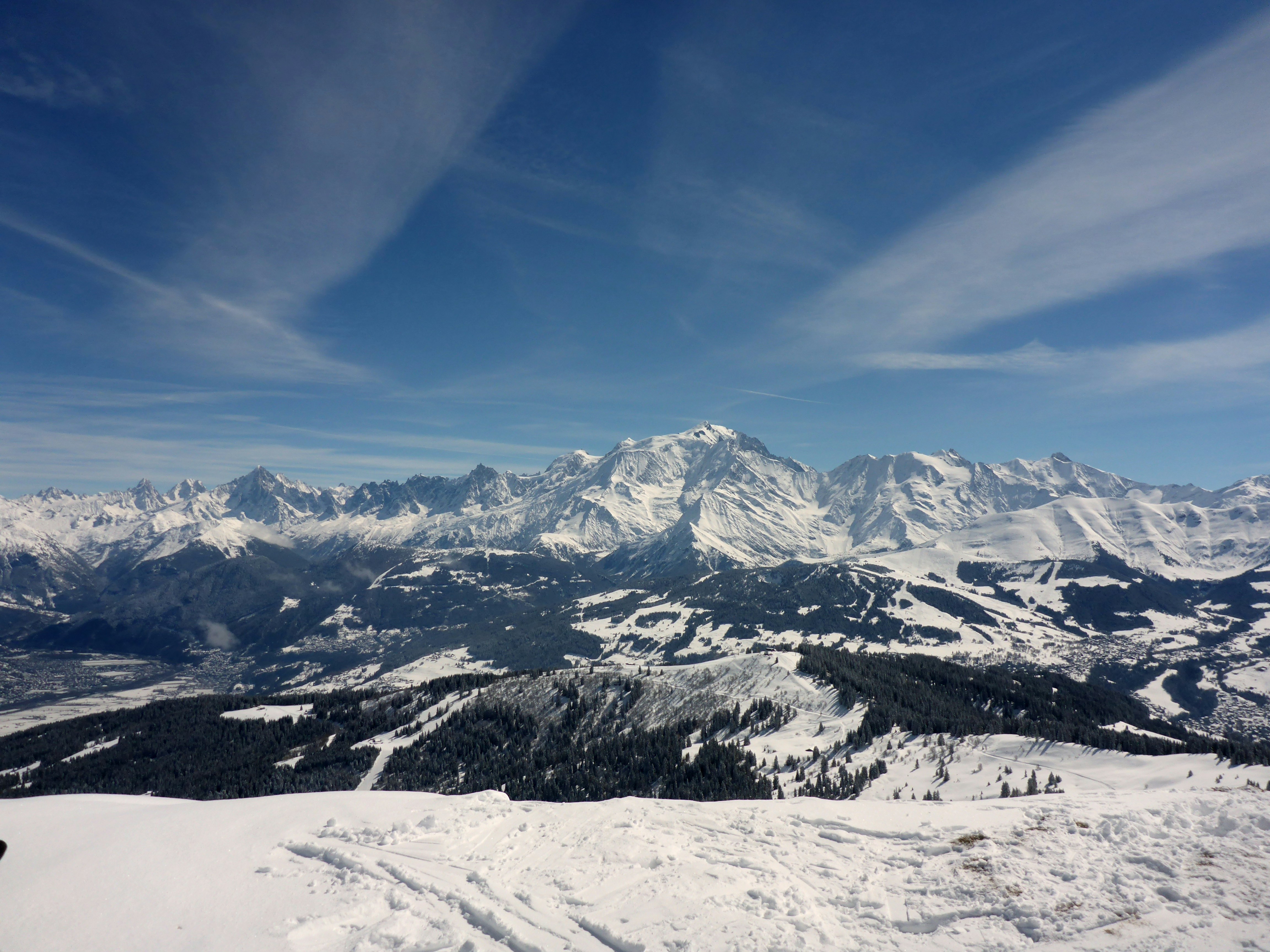 Montagne de neige blanche photo – Photo Petit Croisse Baulet Gratuite ...