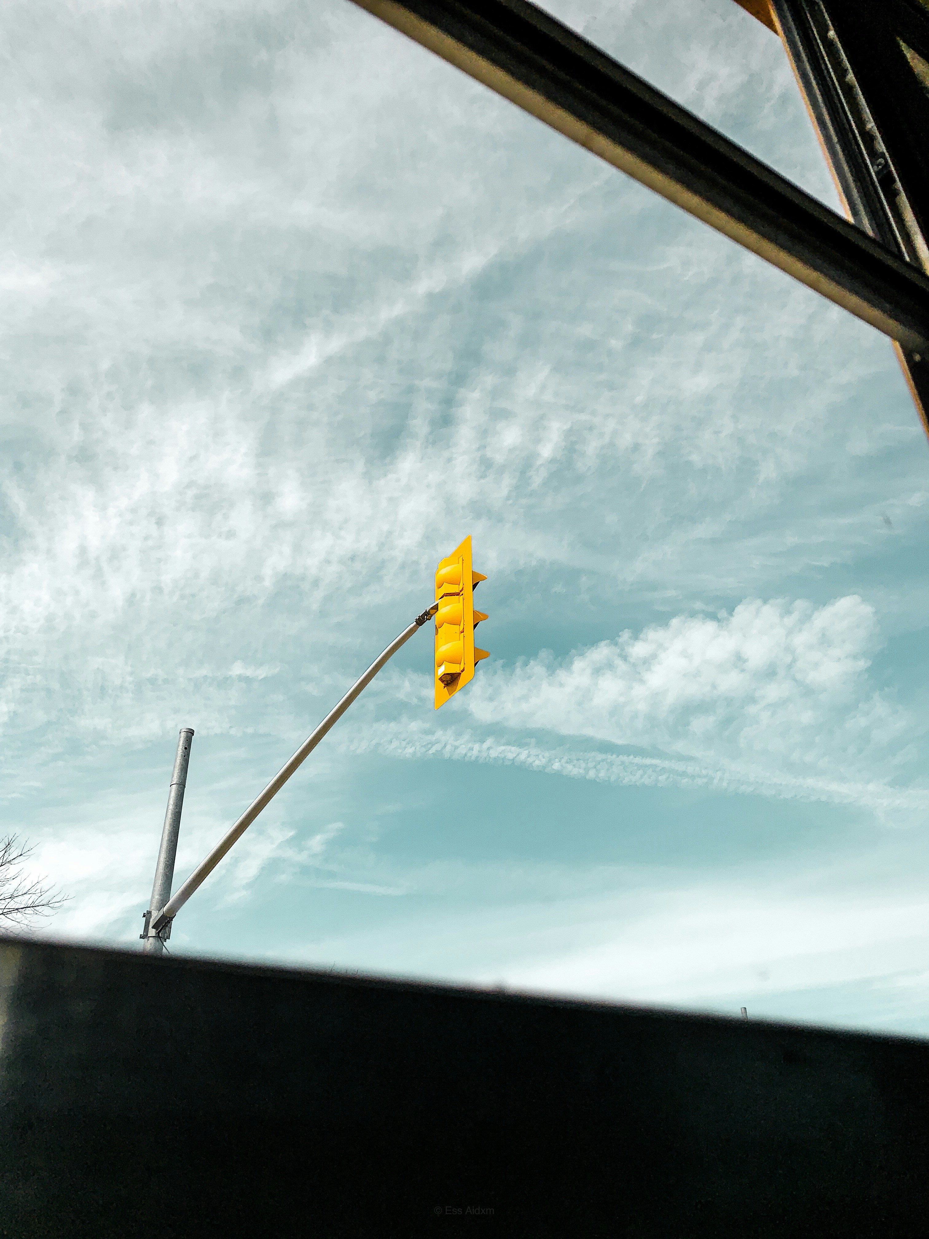 Feu de signalisation jaune photo – Photo Gris Gratuite sur Unsplash