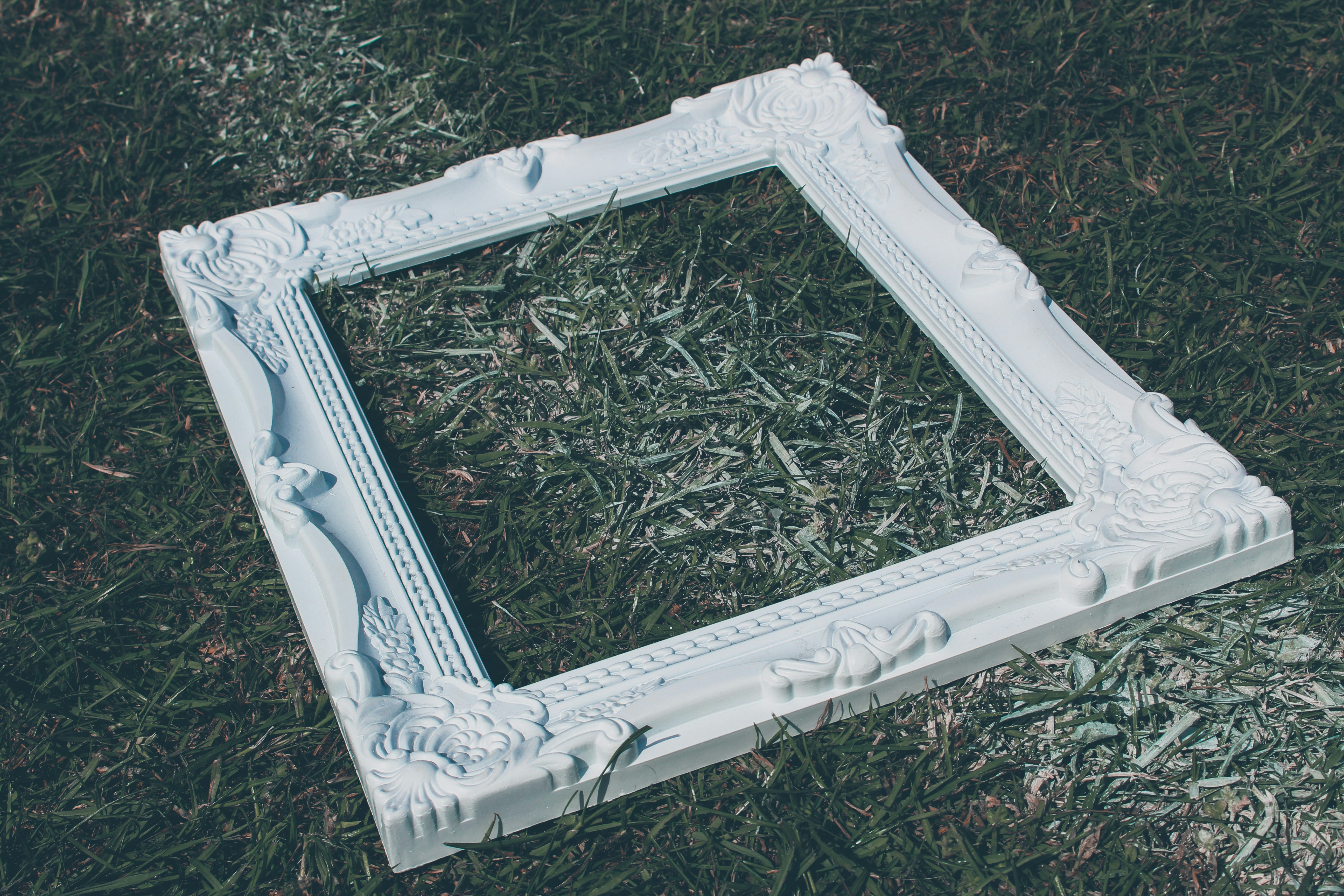 Square white poster frame photo – Free Grey Image on Unsplash