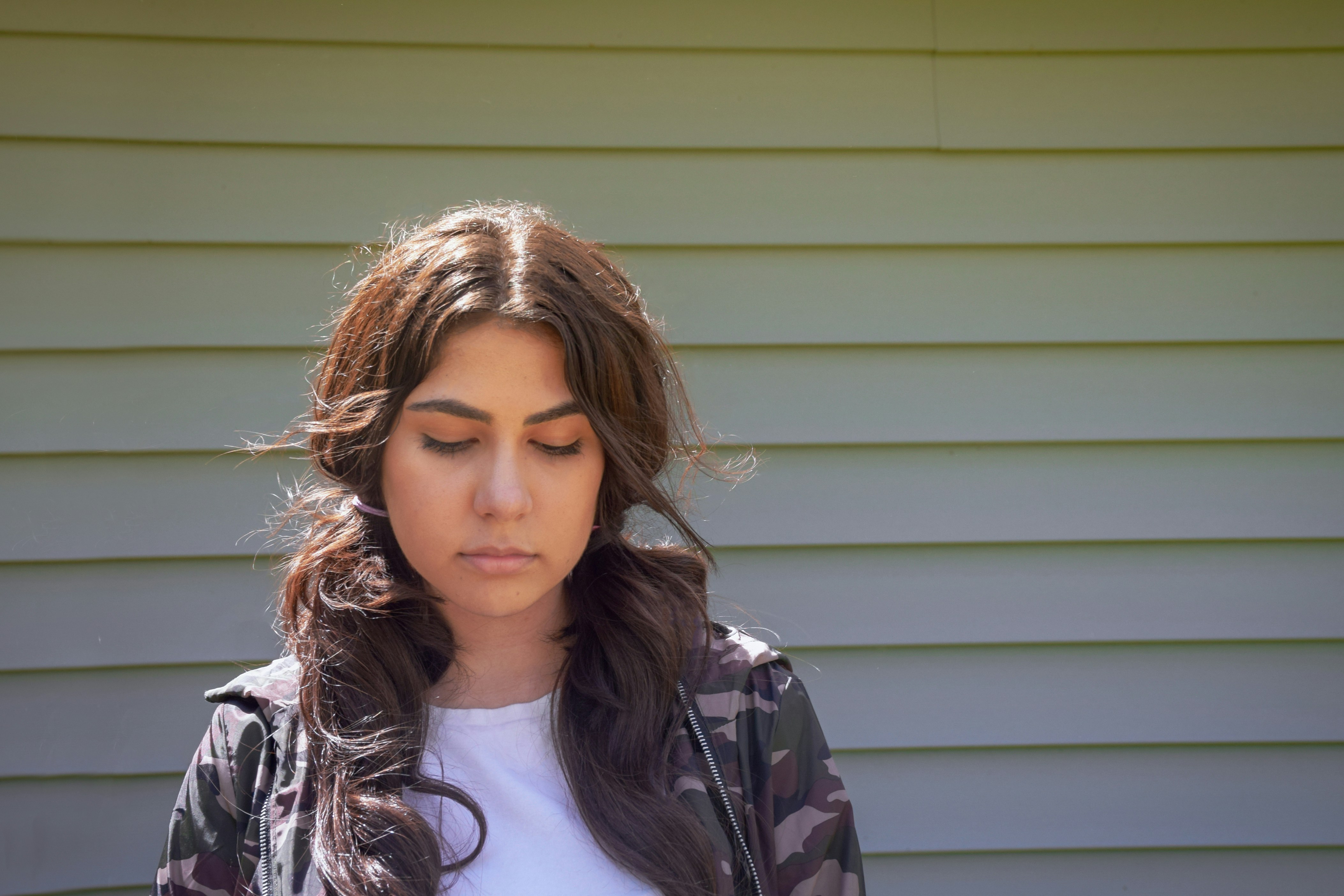 Quiet Contemplation under Suburban Light