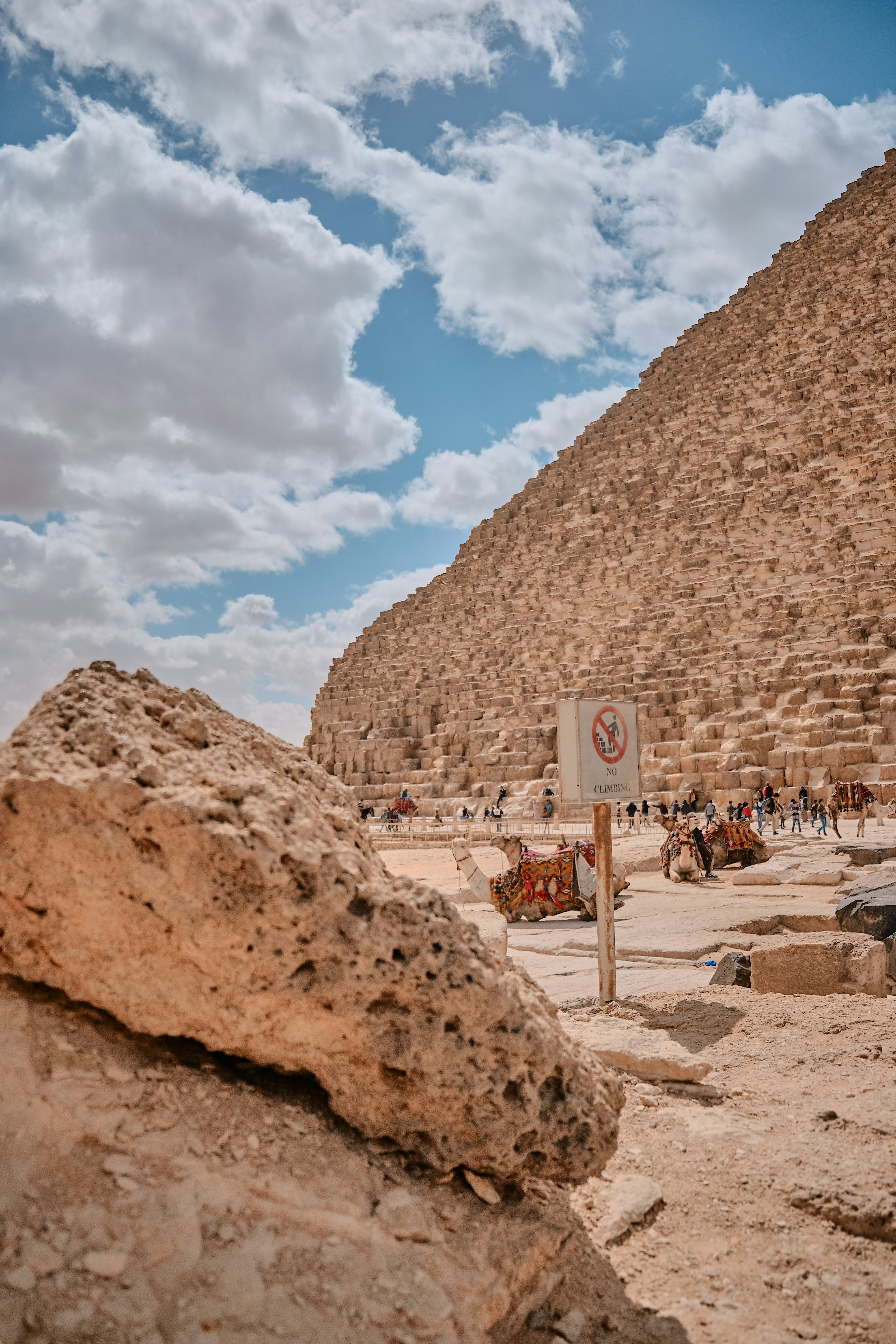 People near pyramid during daytime photo – Free Pyramid Image on Unsplash