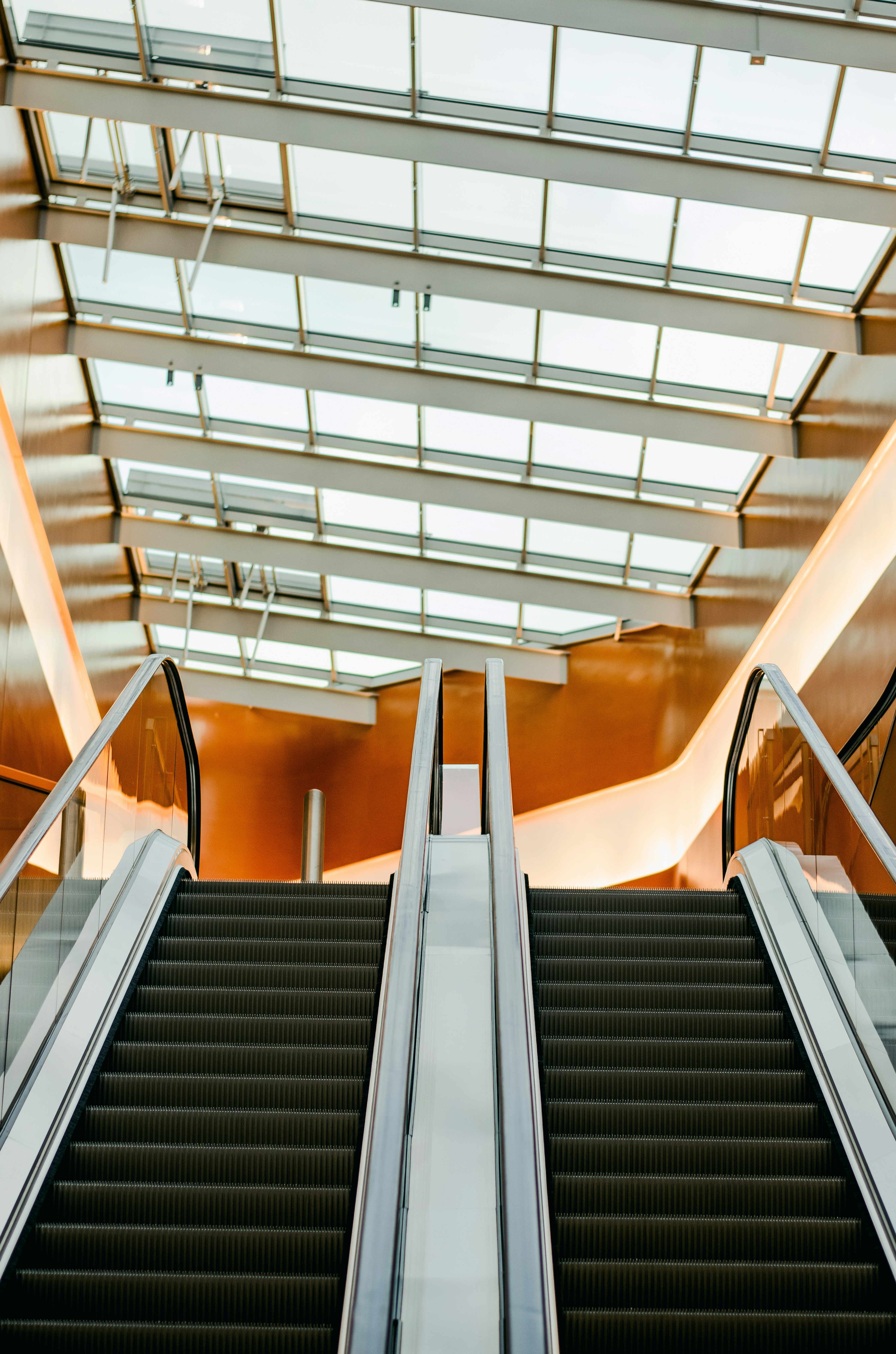 Structural photography of escalators photo – Free Berlin Image on Unsplash