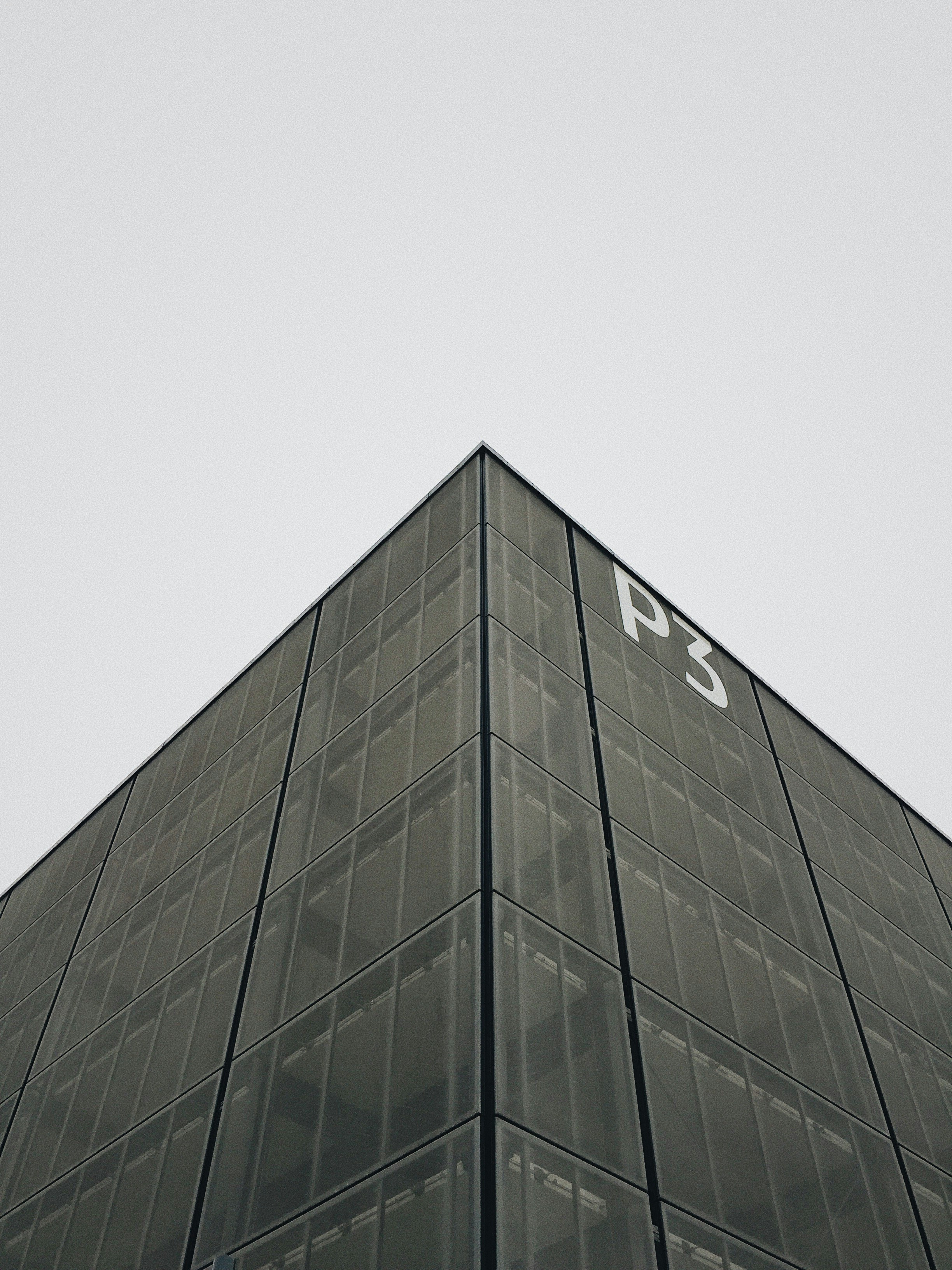 P3 building photo – Free Building Image on Unsplash