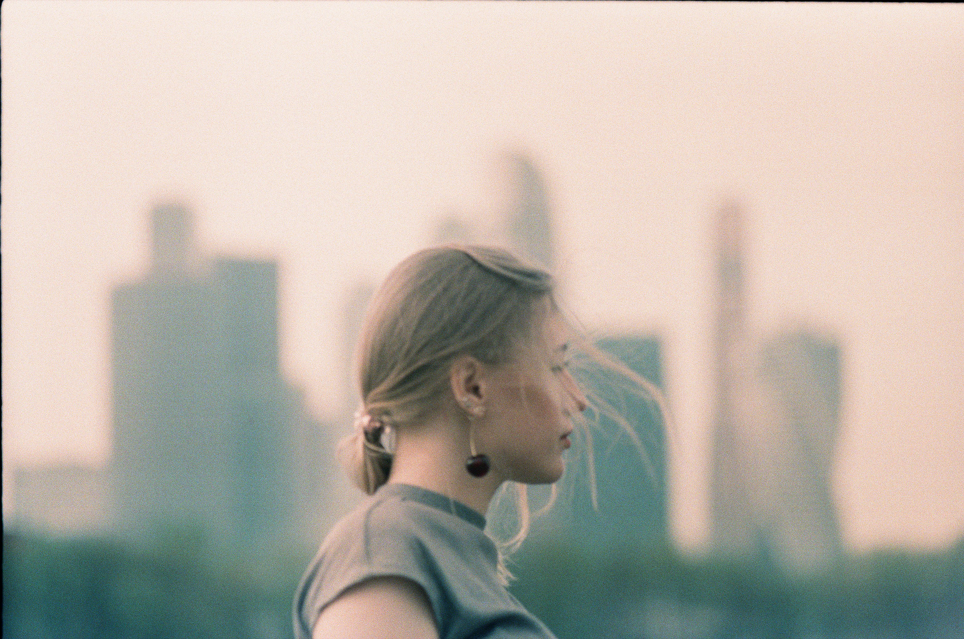 City Breeze: Profile in Soft Focus
