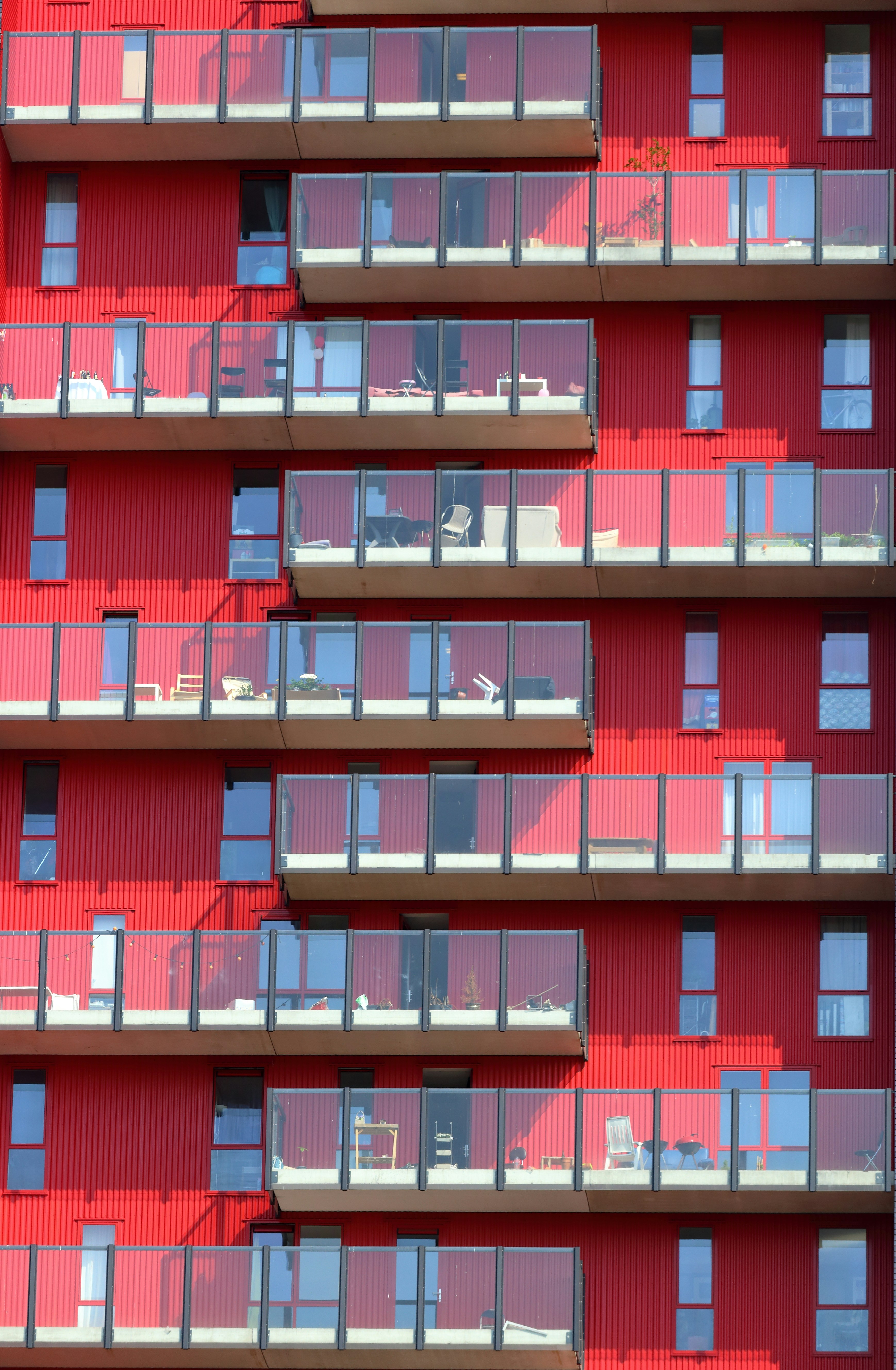 Red Building Pictures | Download Free Images on Unsplash