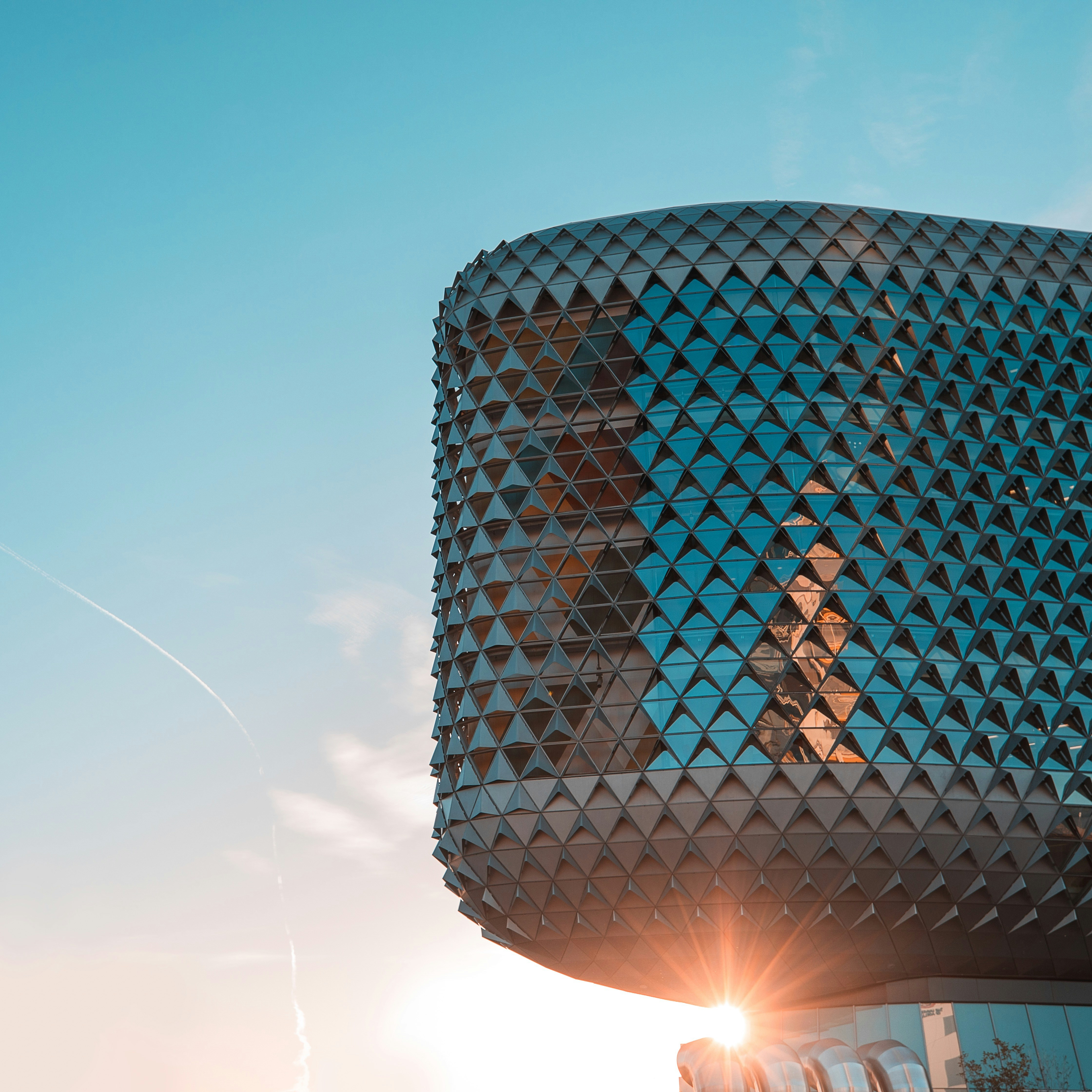 Grey architectural building photo – Free Flare Image on Unsplash