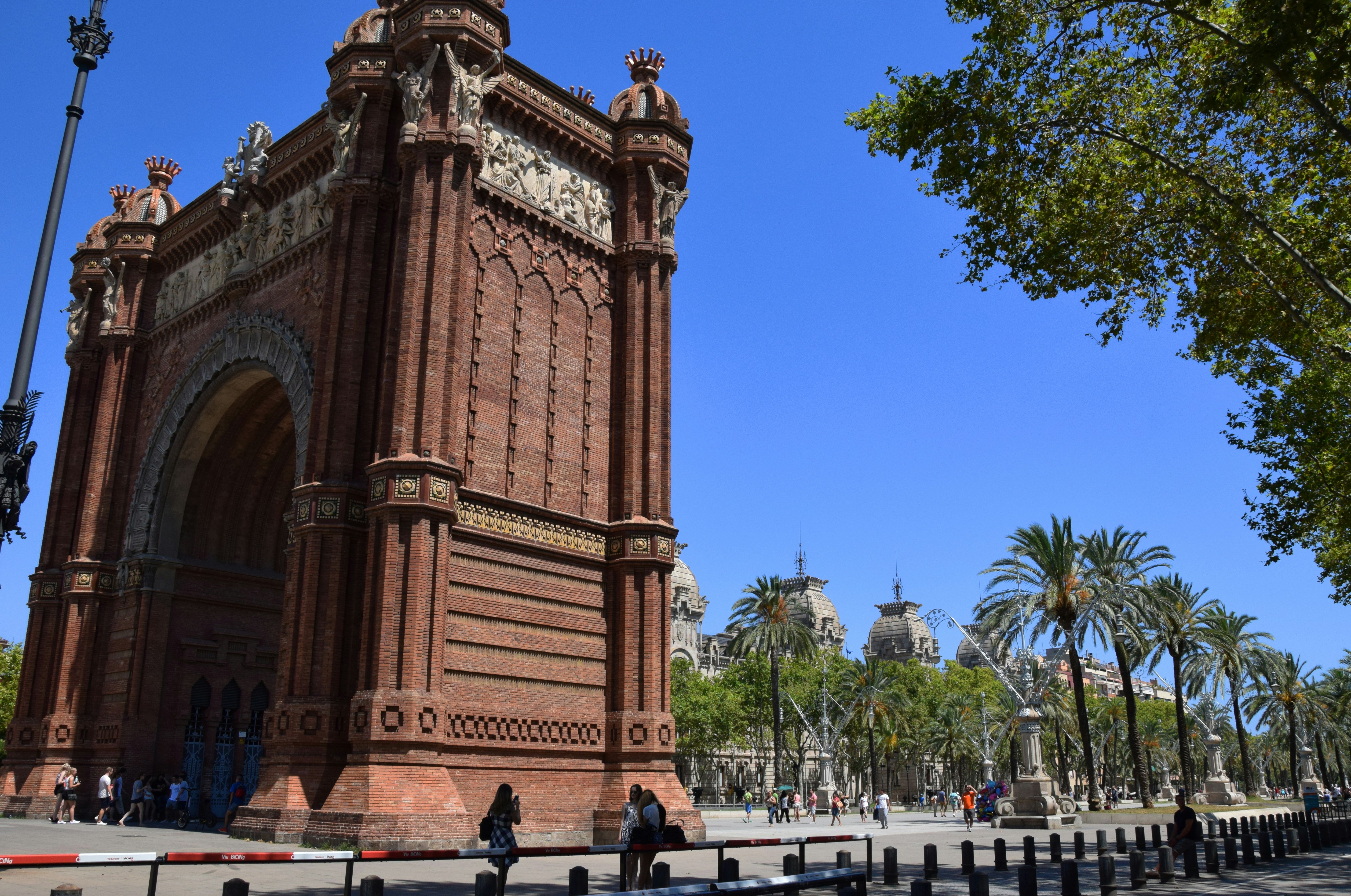 Majestic Barcelona Gateway Under a Clear Blue Sky