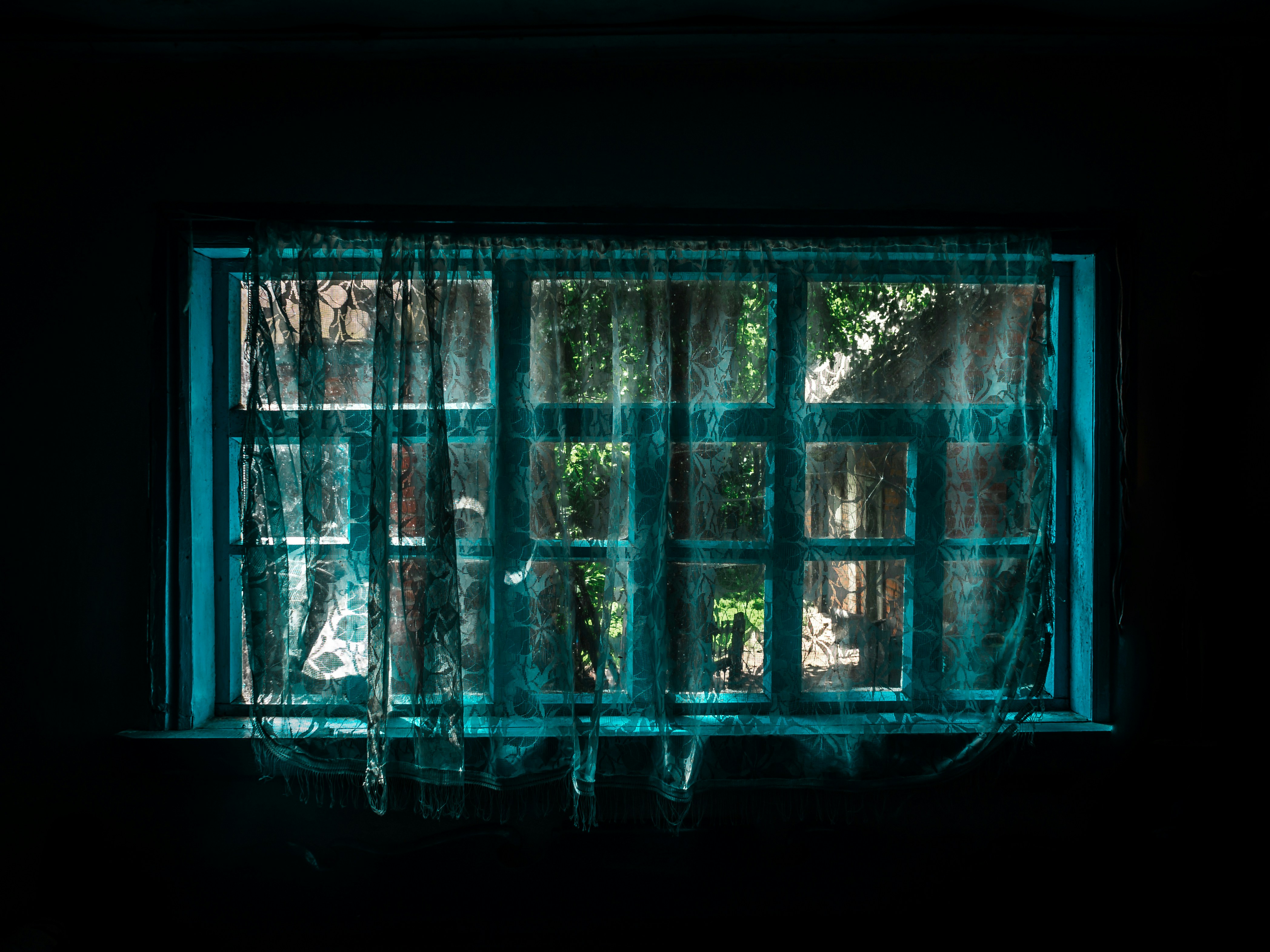 Blue window curtan photo – Free Ukraine Image on Unsplash